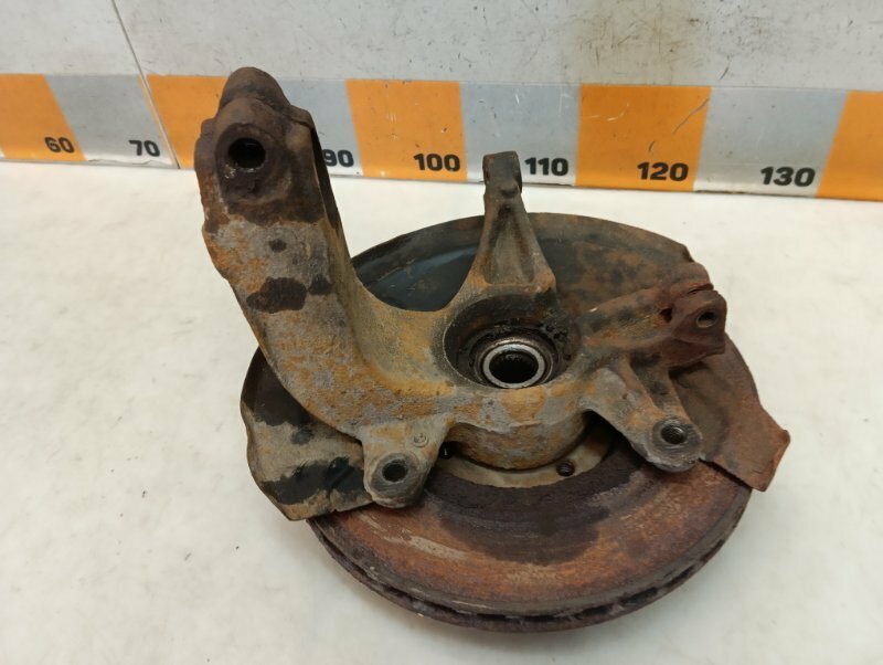 Б/У В сборе со ступицей, ступица Кулак поворотный Renault Megane 2005 2, LM05 Перед. Прав. 392743 RENAULT арт. 8200297032