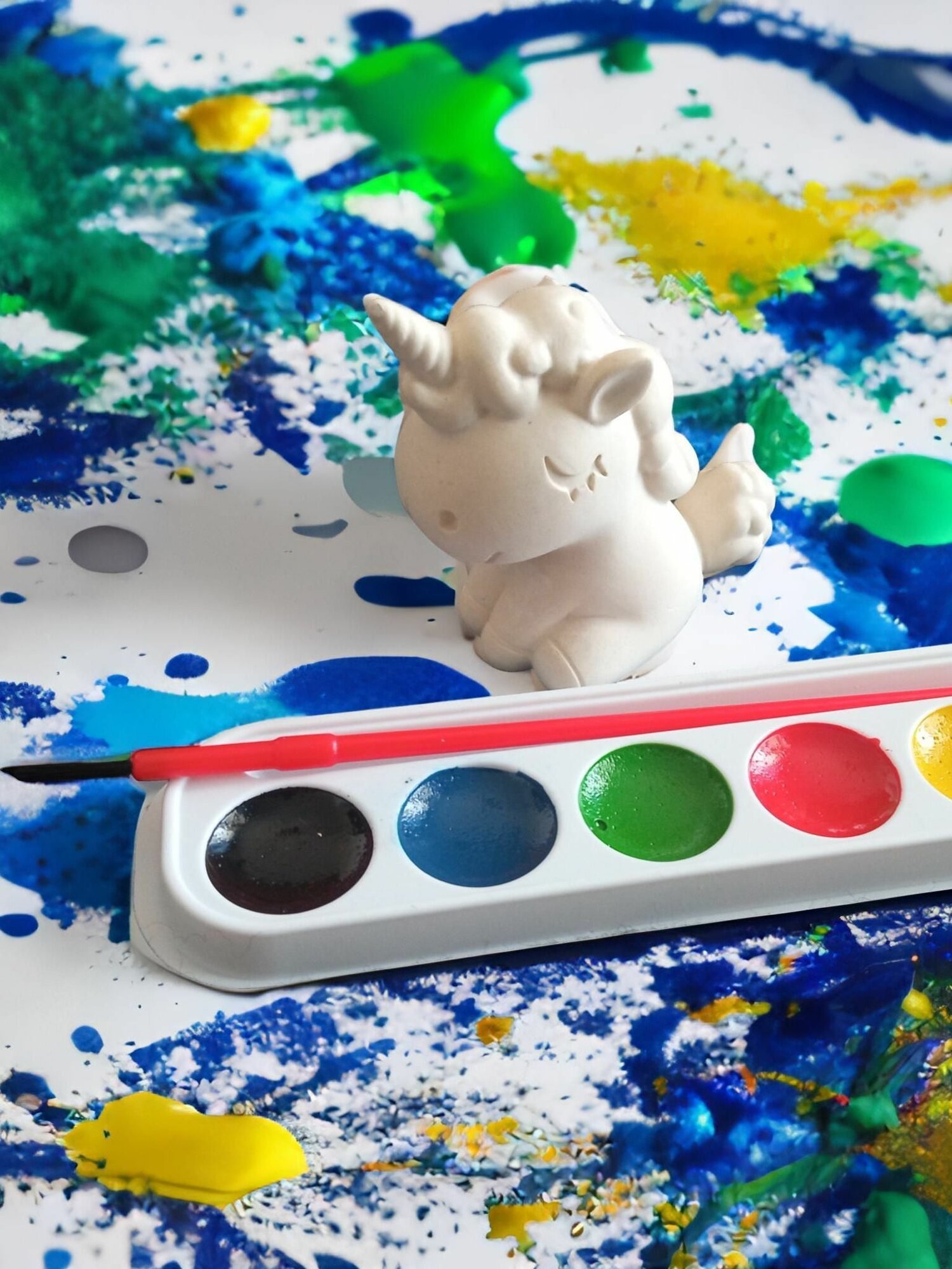 "Раскрась своего Единорога" гипсовая фигурка Единорога с красками и кистью