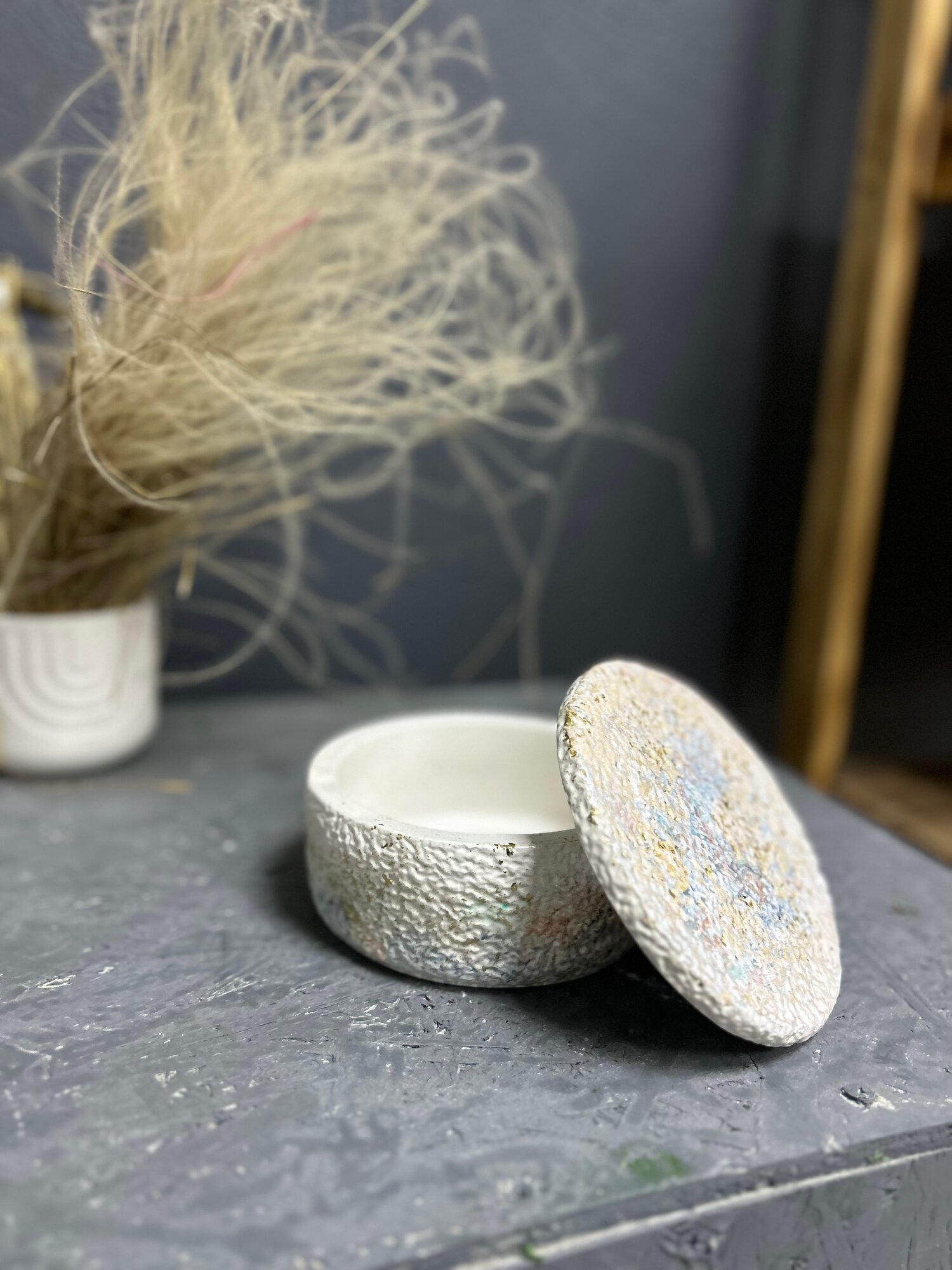 Шкатулка из гипса