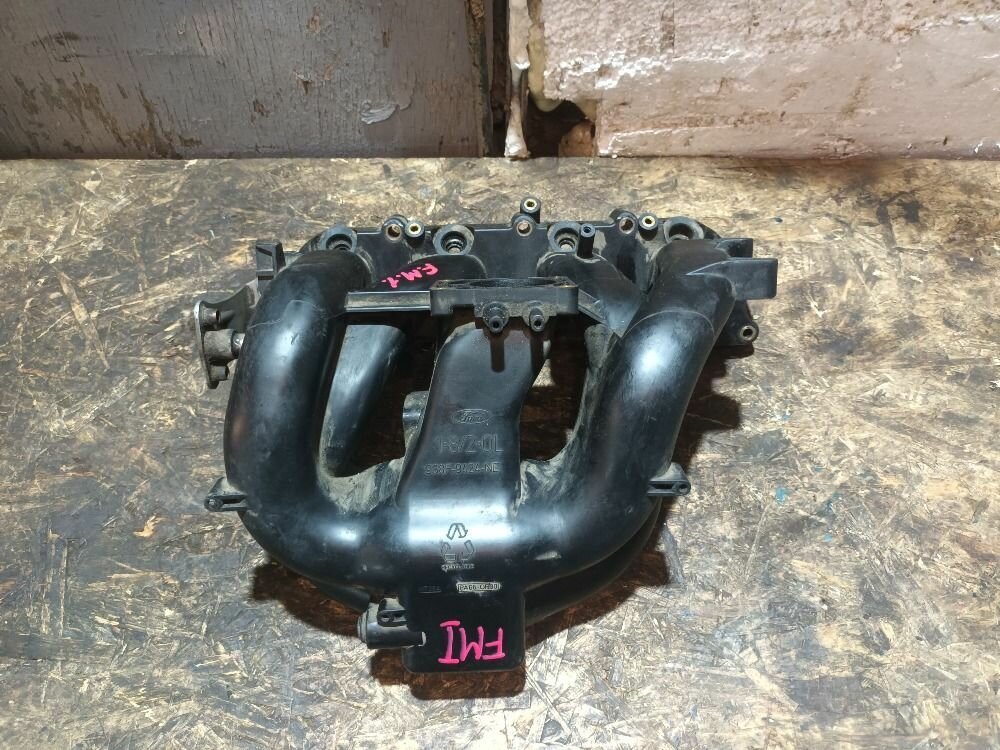 Коллектор впускной Ford Mondeo I (1993 1996) Б/У с пробегом