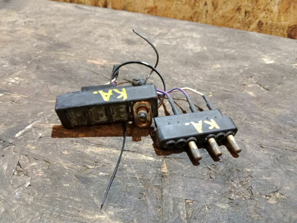 Концевик двери багажника Ford Ka I (1996 2008) Б/У с пробегом