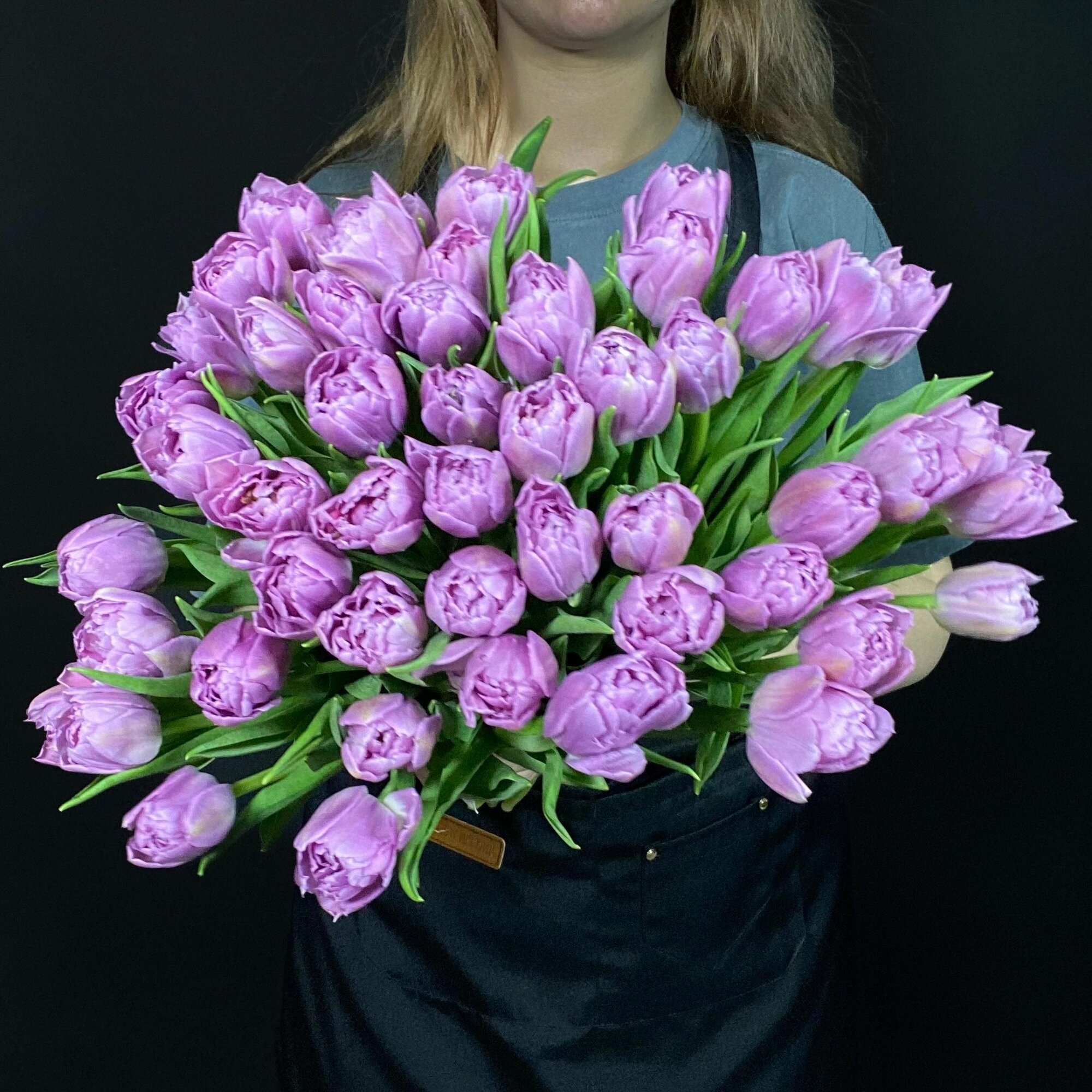 Тюльпаны фиолетовые