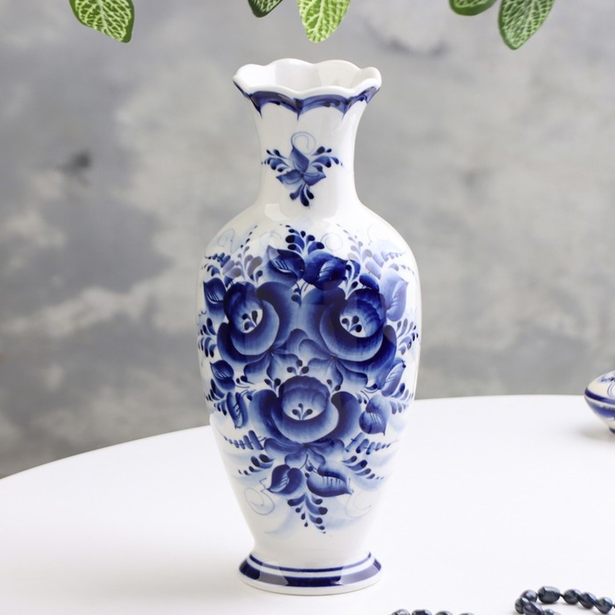 Ваза Сима-ленд «Оля», 27 см, настольная, фарфор, гжель, белый