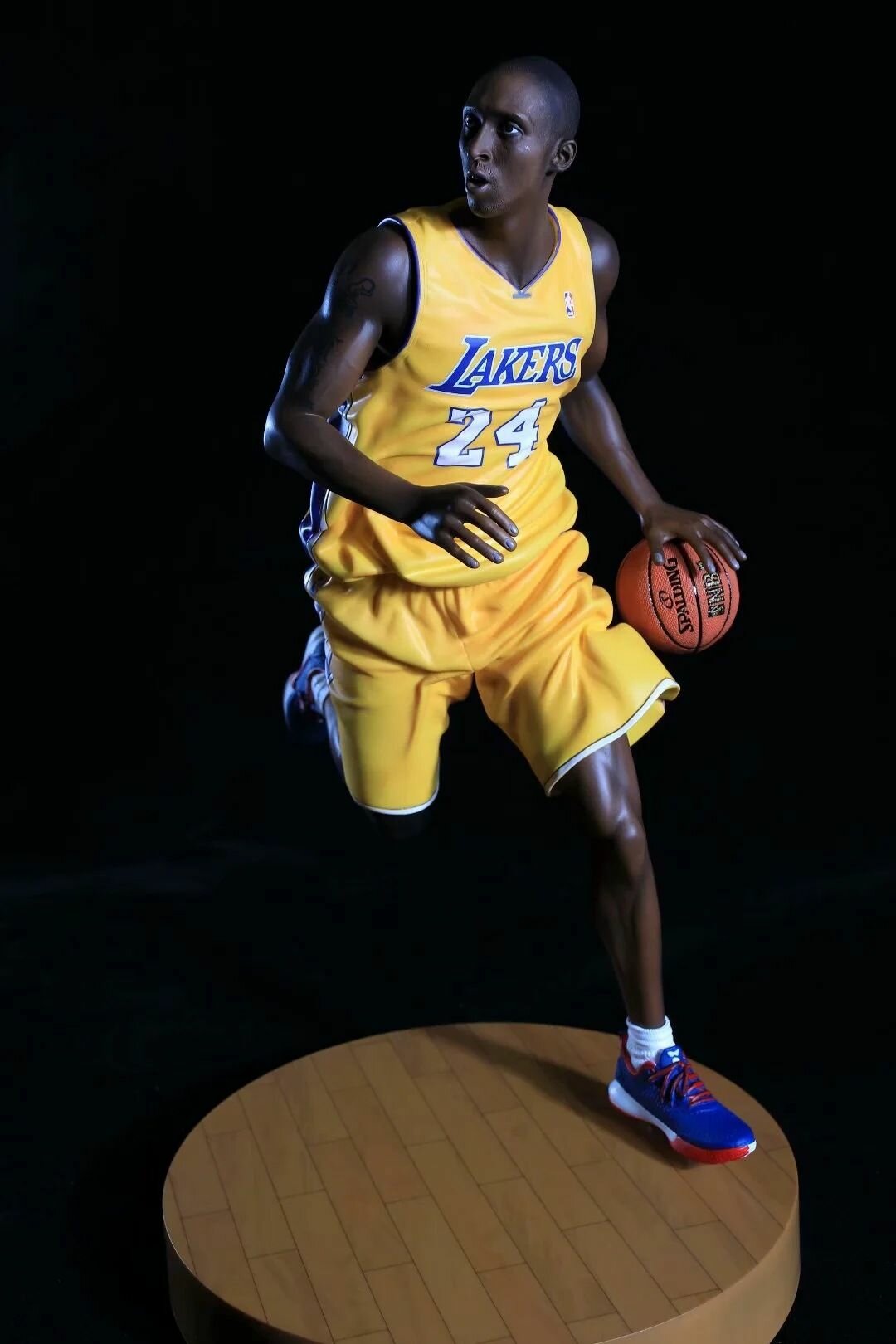 Фигура дриблинг кобе -hz