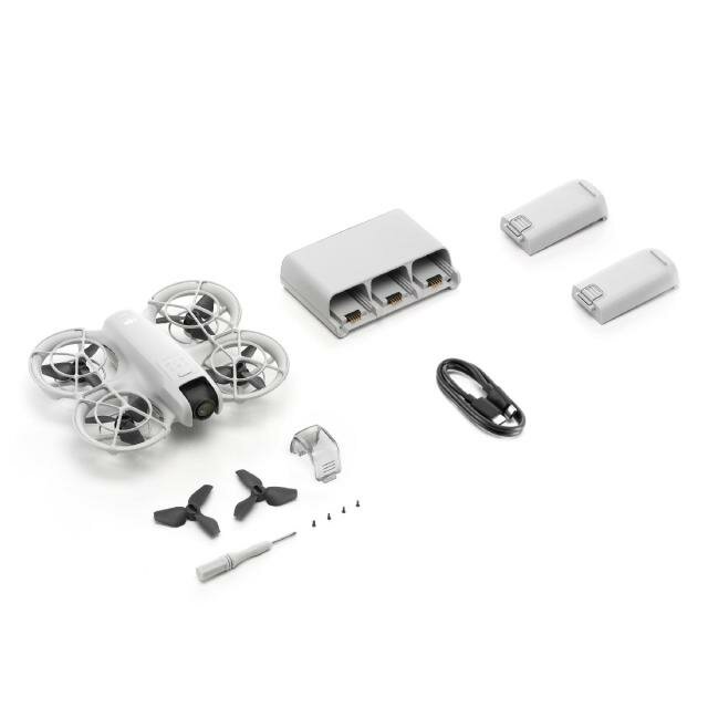 DJI Квадрокоптер DJI Neo Combo (без пульта)