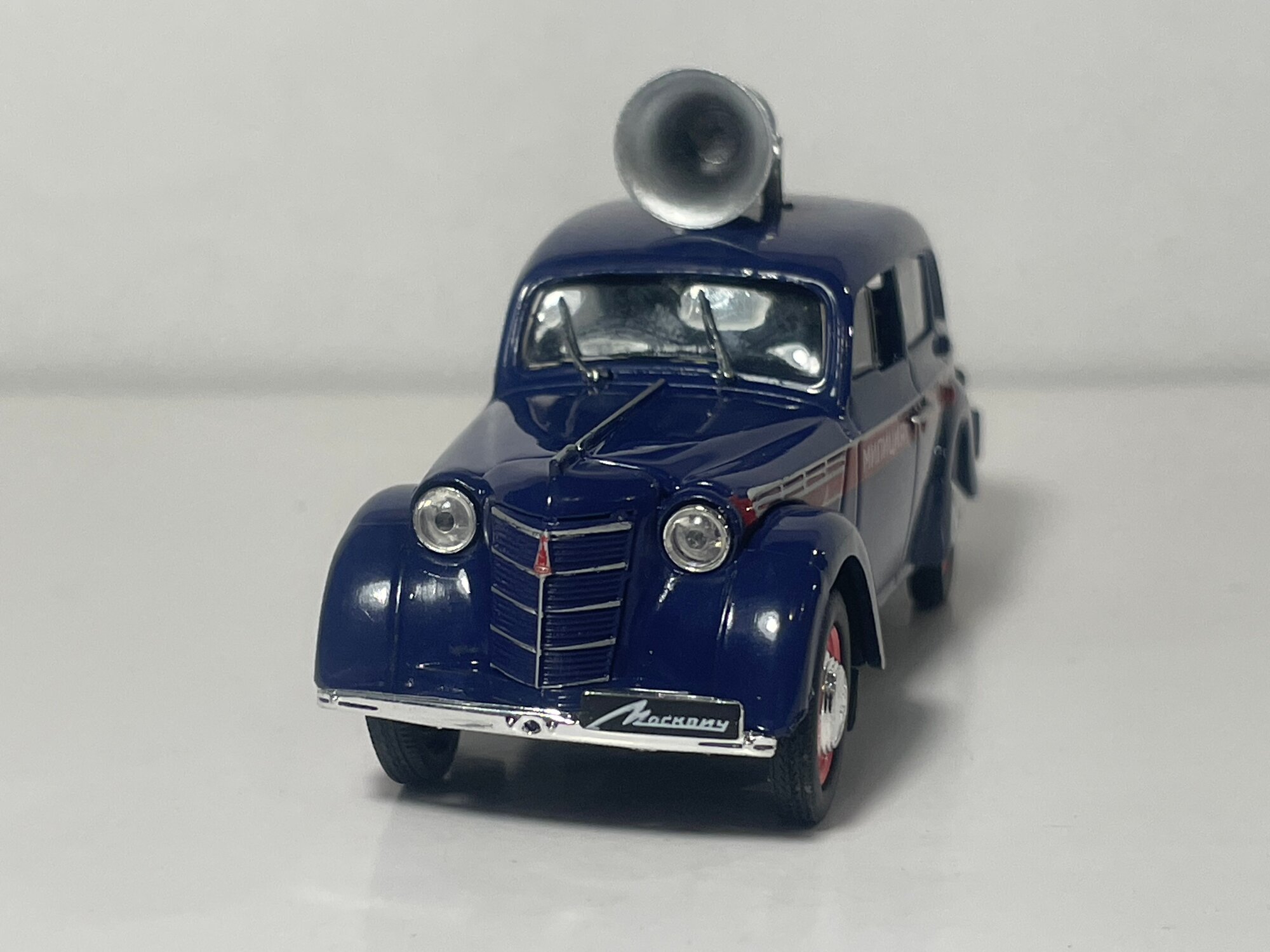 Москвич 400-420 оруд - Модель автомобиля 1:43, металл