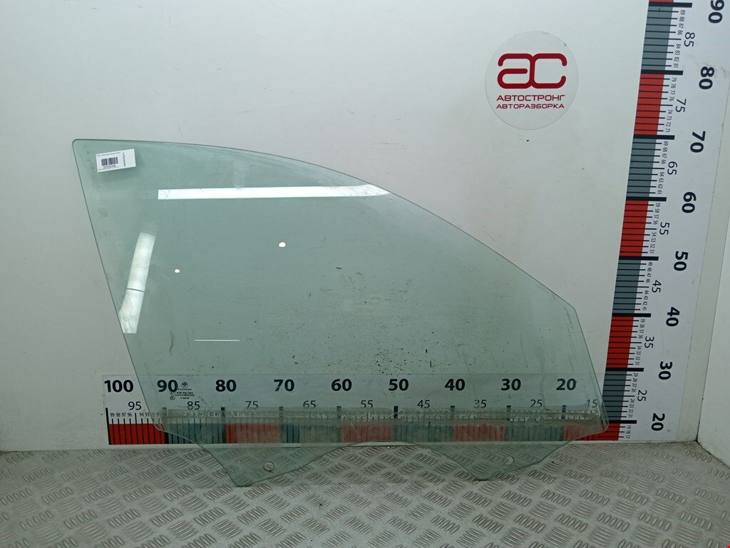Стекло двери передней правой BMW 3-Series (E90/E91/E92/E93) арт. 2245046