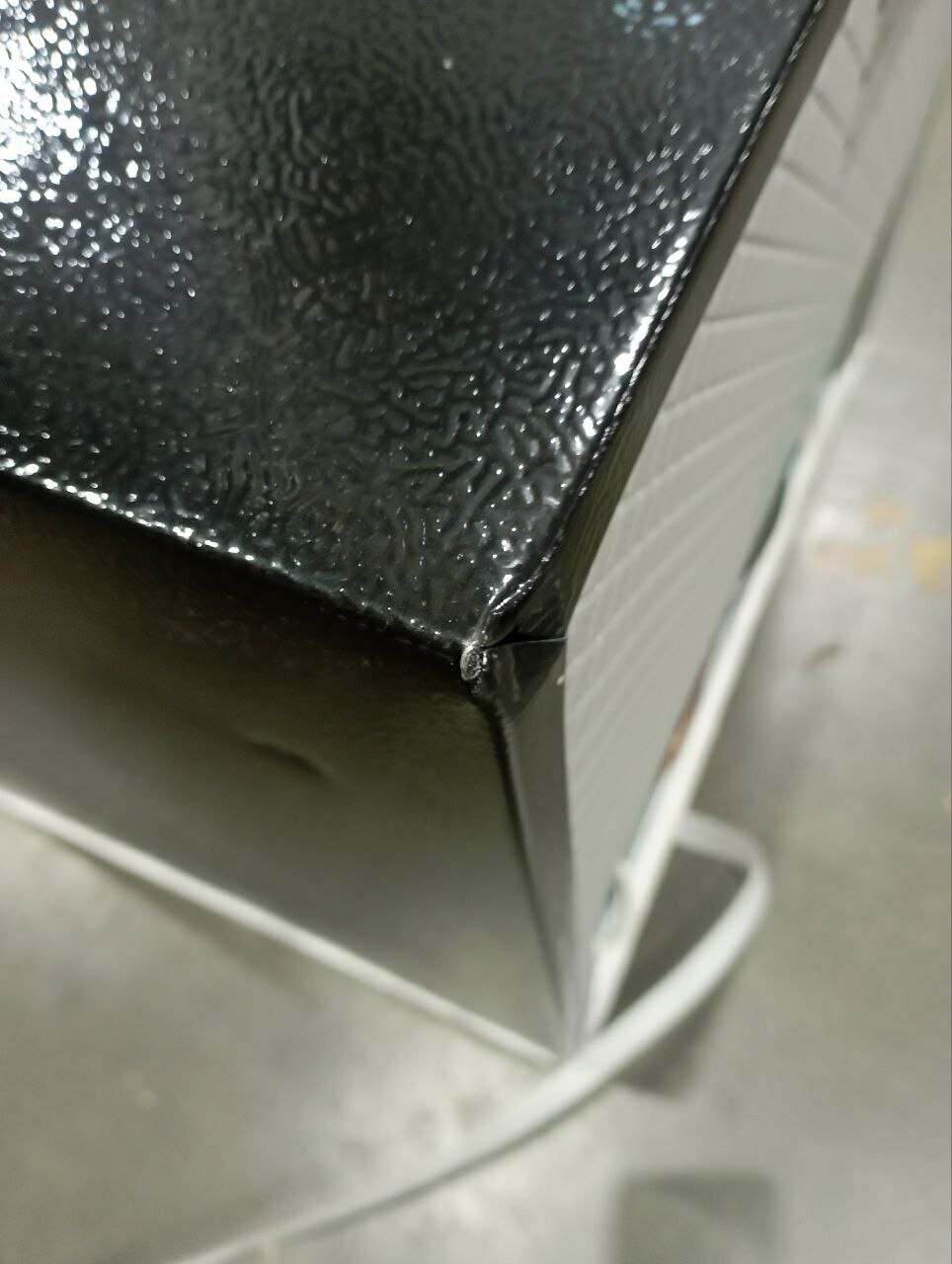 Холодильник MAUNFELD MFF50WD