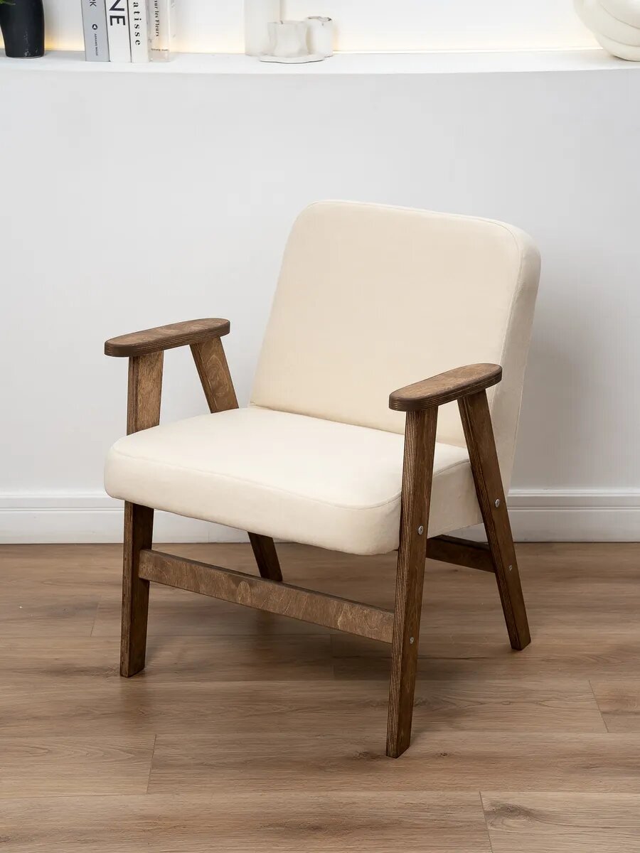 Кресло мягкое в гостиную, на кухню