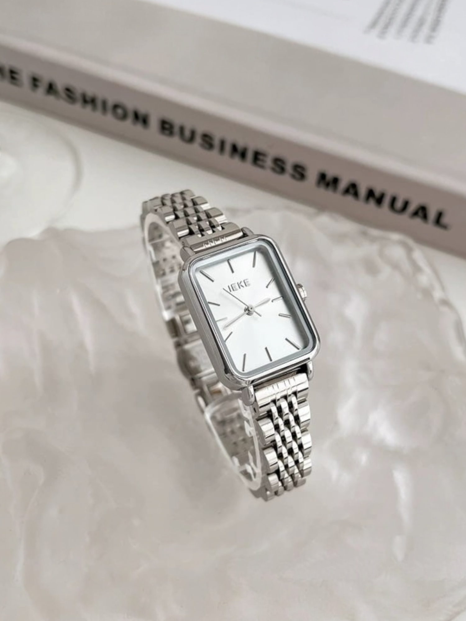 Наручные часы IEKE