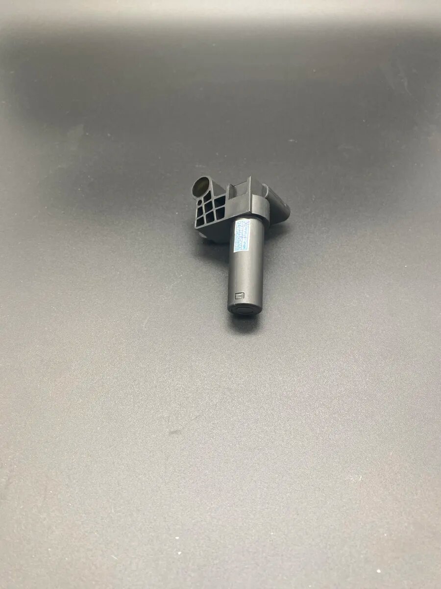 Датчик положения коленвала Новое Cargoparts