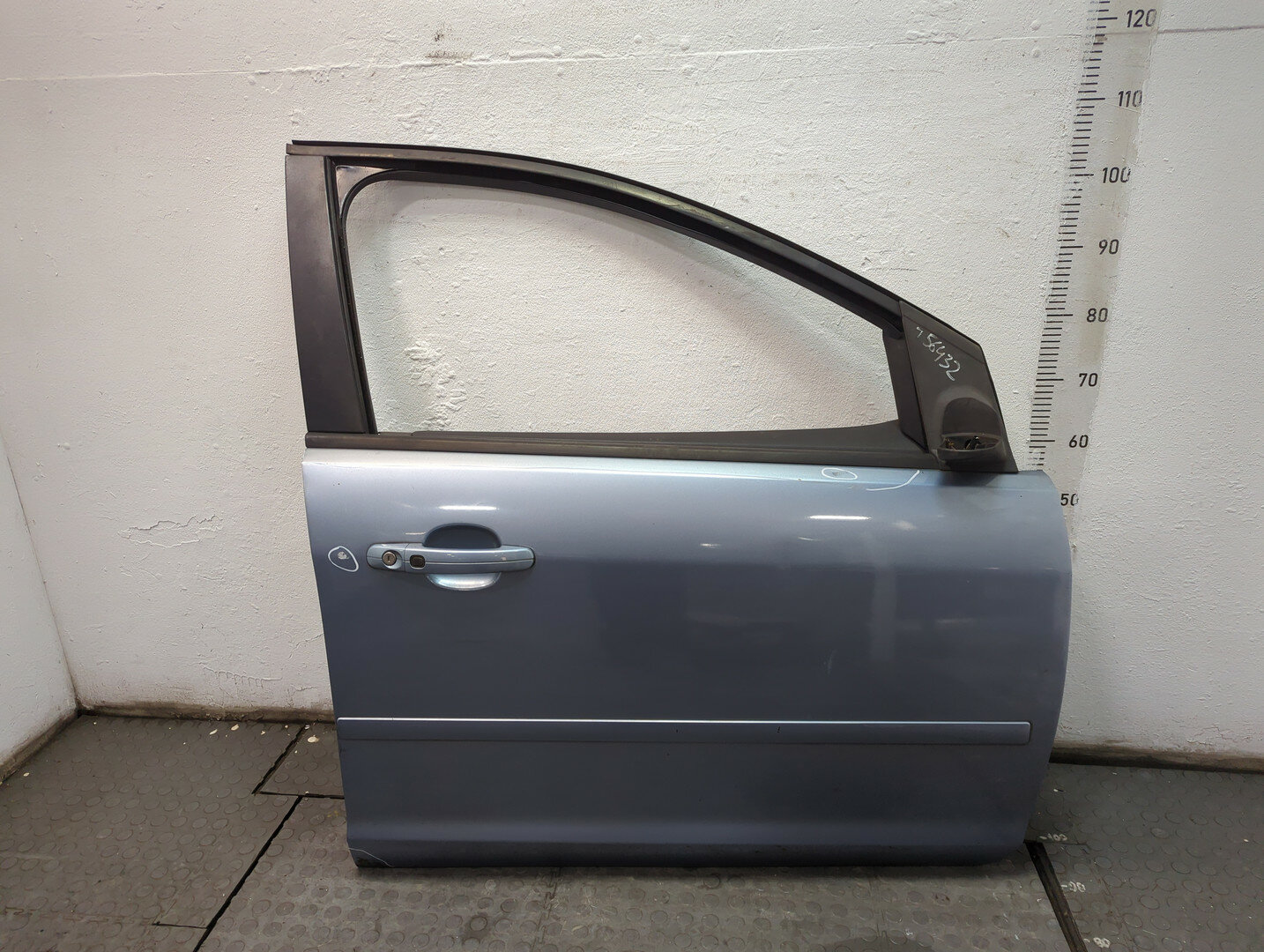 Дверь боковая (легковая) правая передняя Ford Focus 2 Б/У