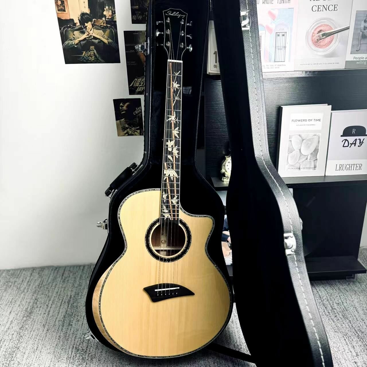 41 - дюймовая полностью деревянная гитара. Электроакустическая гитара с многофункциональным звукоснимателем