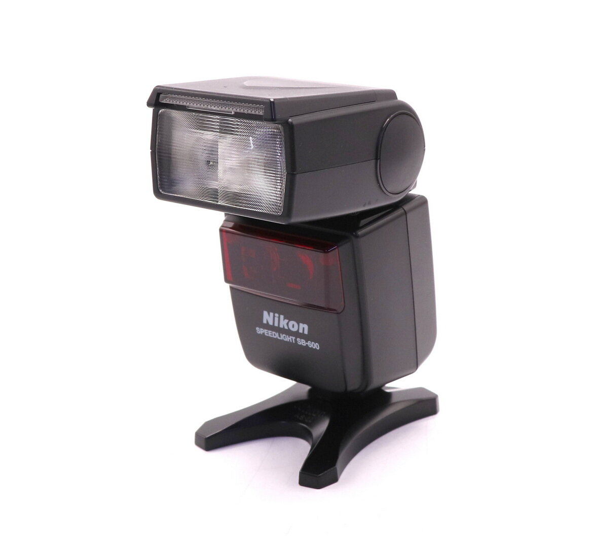 Фотовспышка компактная Nikon Speedlight SB-600