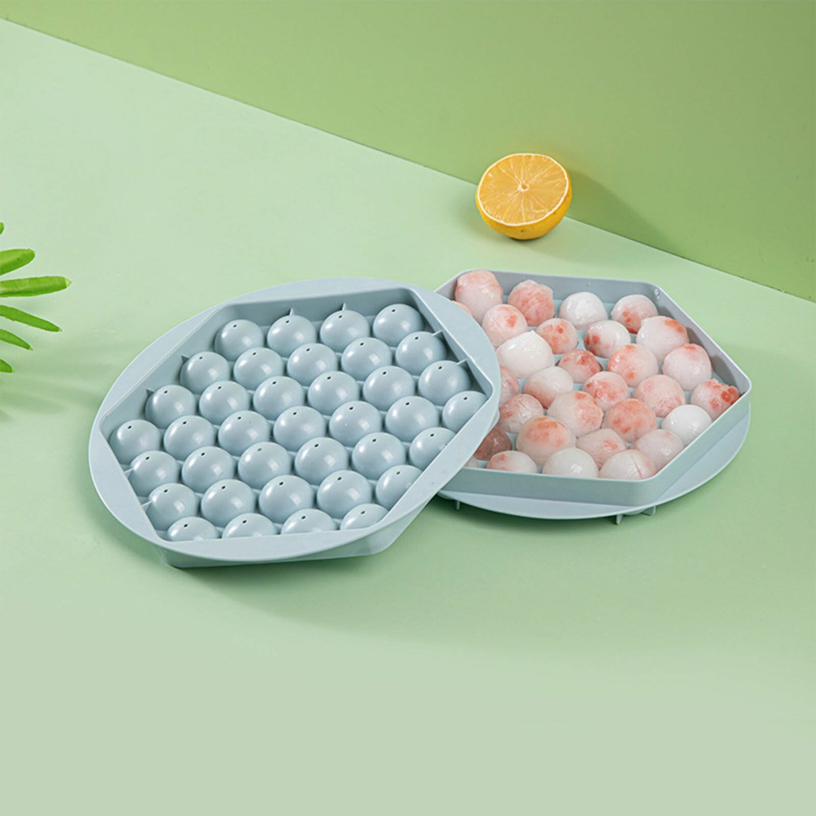 Круглый лоток для кубиков льда с 37 сетками, компактная небольшая форма для изготовления ледяных шариков с крышкой для напитков, кофе, коктейлей, синий