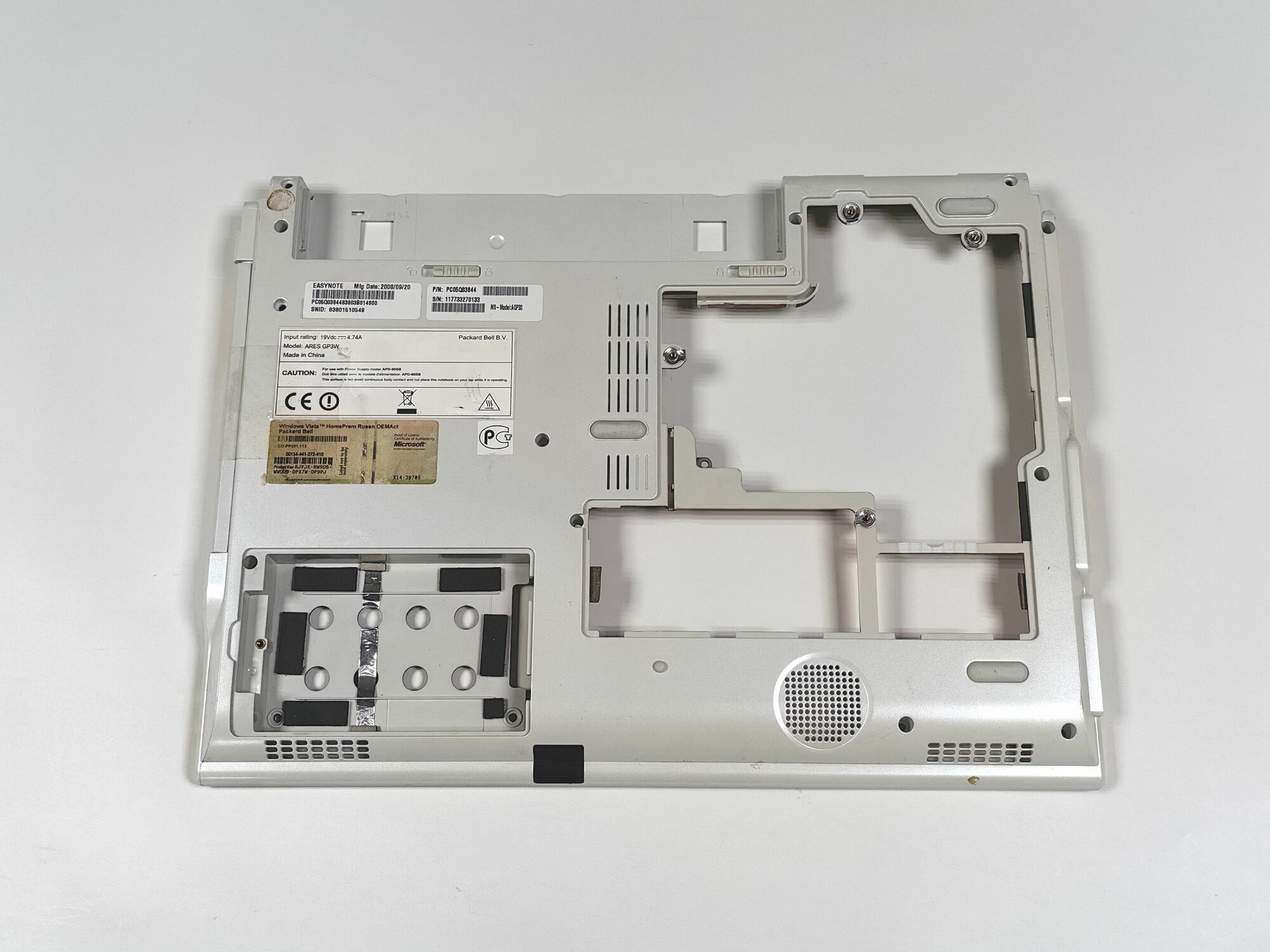 Нижняя часть корпуса, поддон ноутбука Packard Bell Ares GP3W