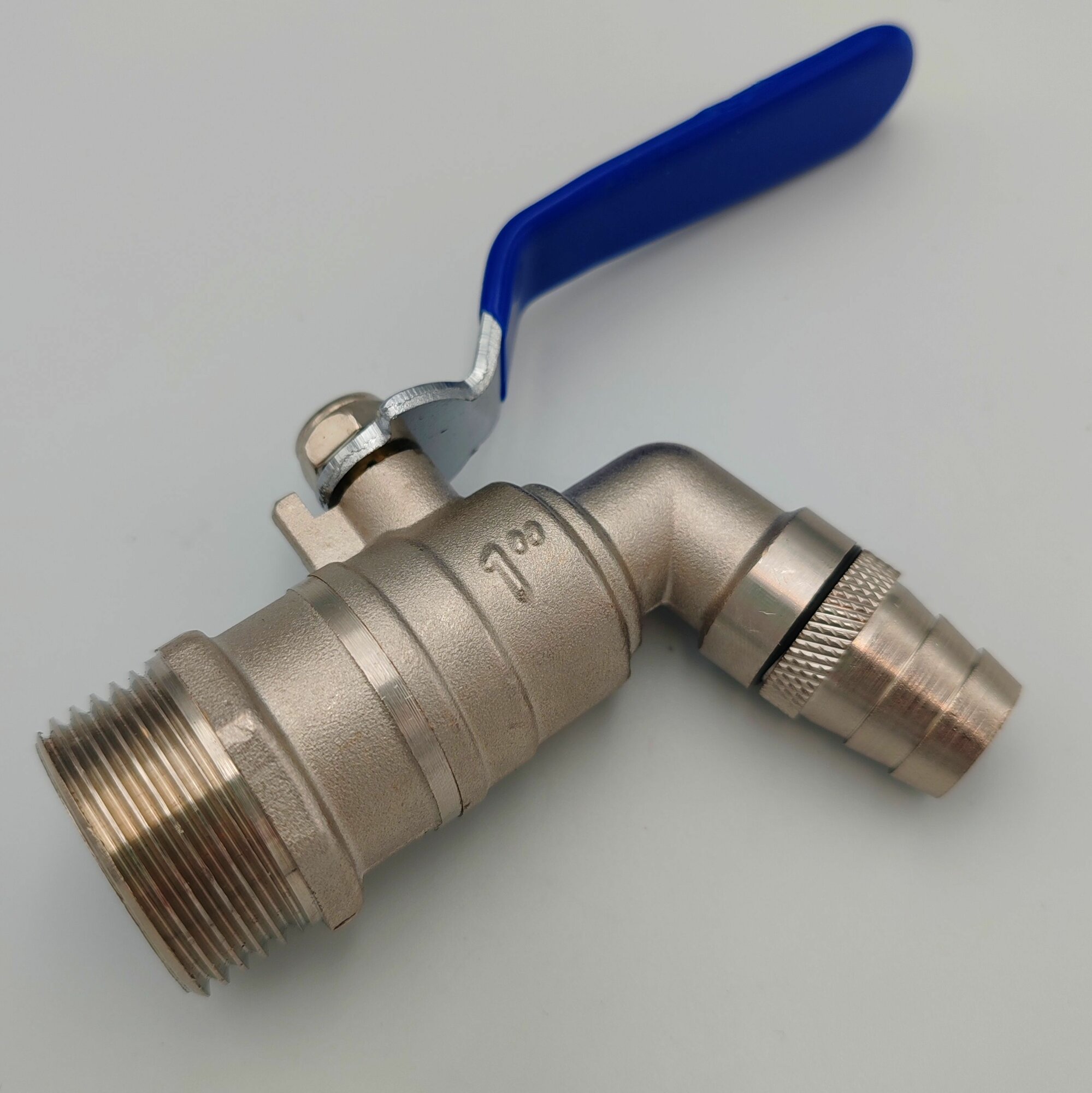 Кран водоразборный шаровой на 1 дюйм с поворотом на 180 градусов, Путь воды