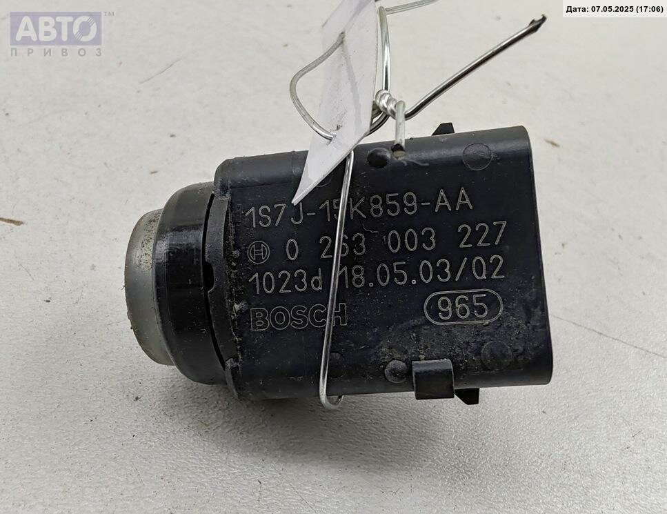 Датчик парковки (парктроник) задний Ford Focus 1 (1998-2005)