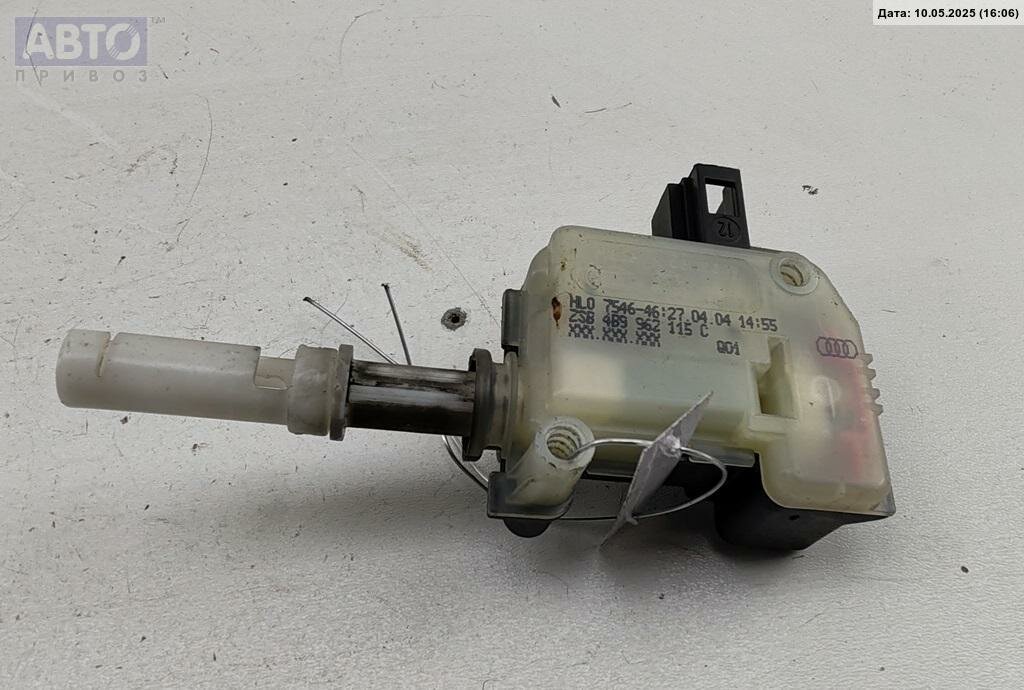 Активатор (привод) замка багажника Audi A6 C5 (1997-2005)