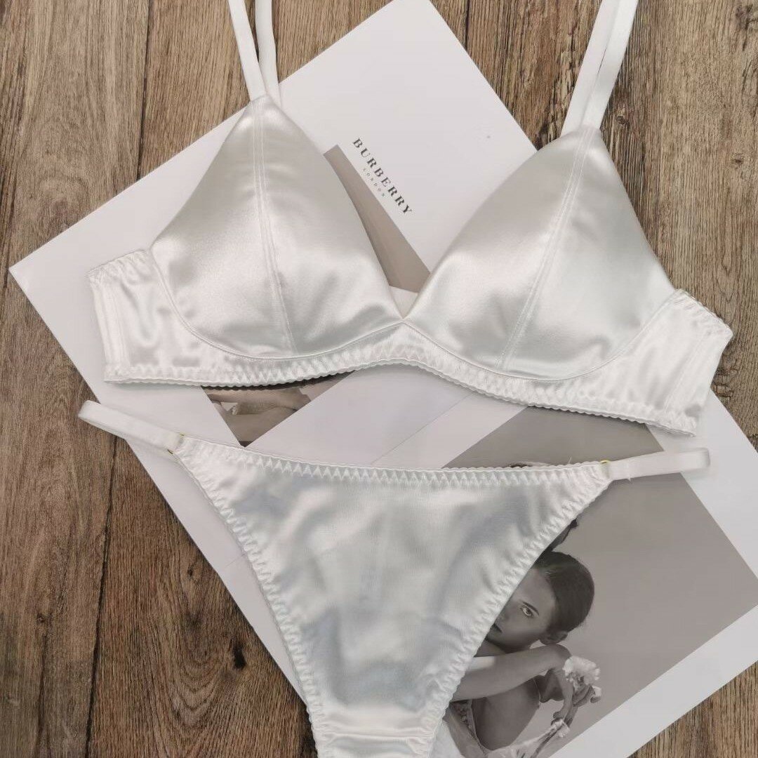 Бюстгальтер-невидимка