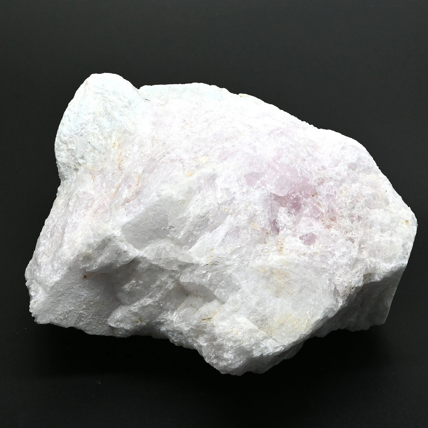 Минерала берилл, 155*145*75мм, 2239г .