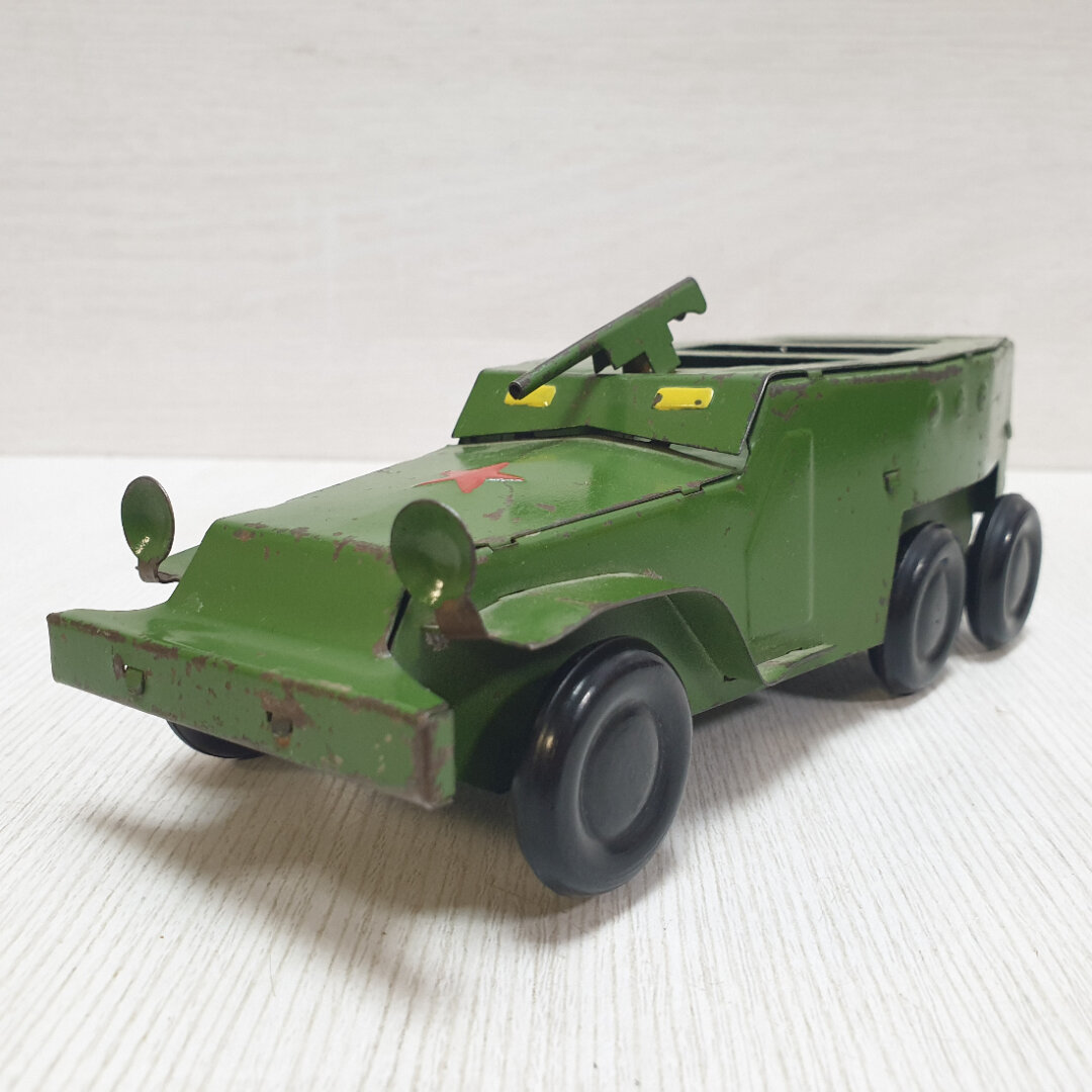 Бронеавтомобиль машинка СССР. Советская металлическая жестяная детская игрушка машина бронетранспорт