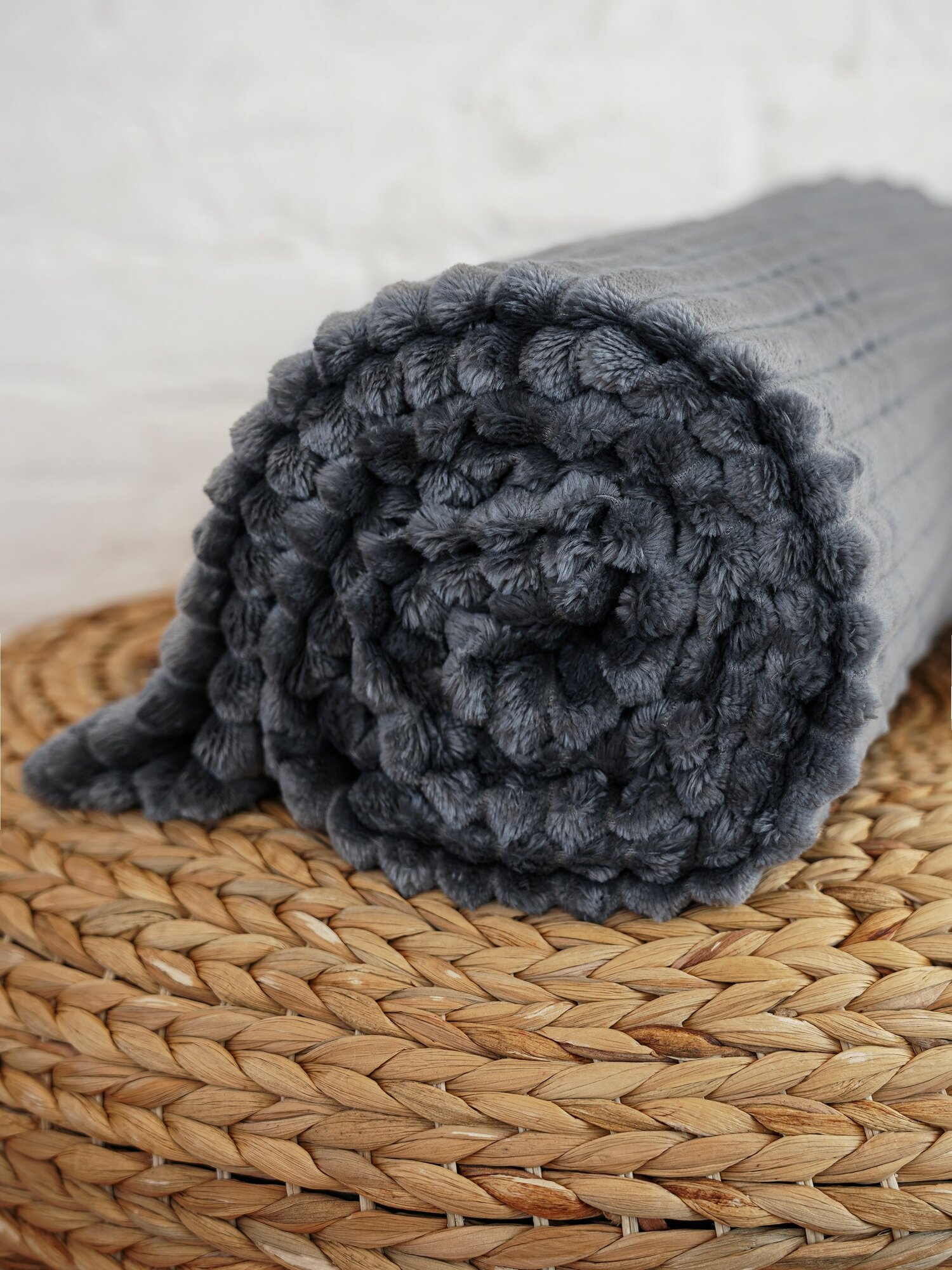 Плед темно-серый автомобильный 150*200 см мягкий и теплый