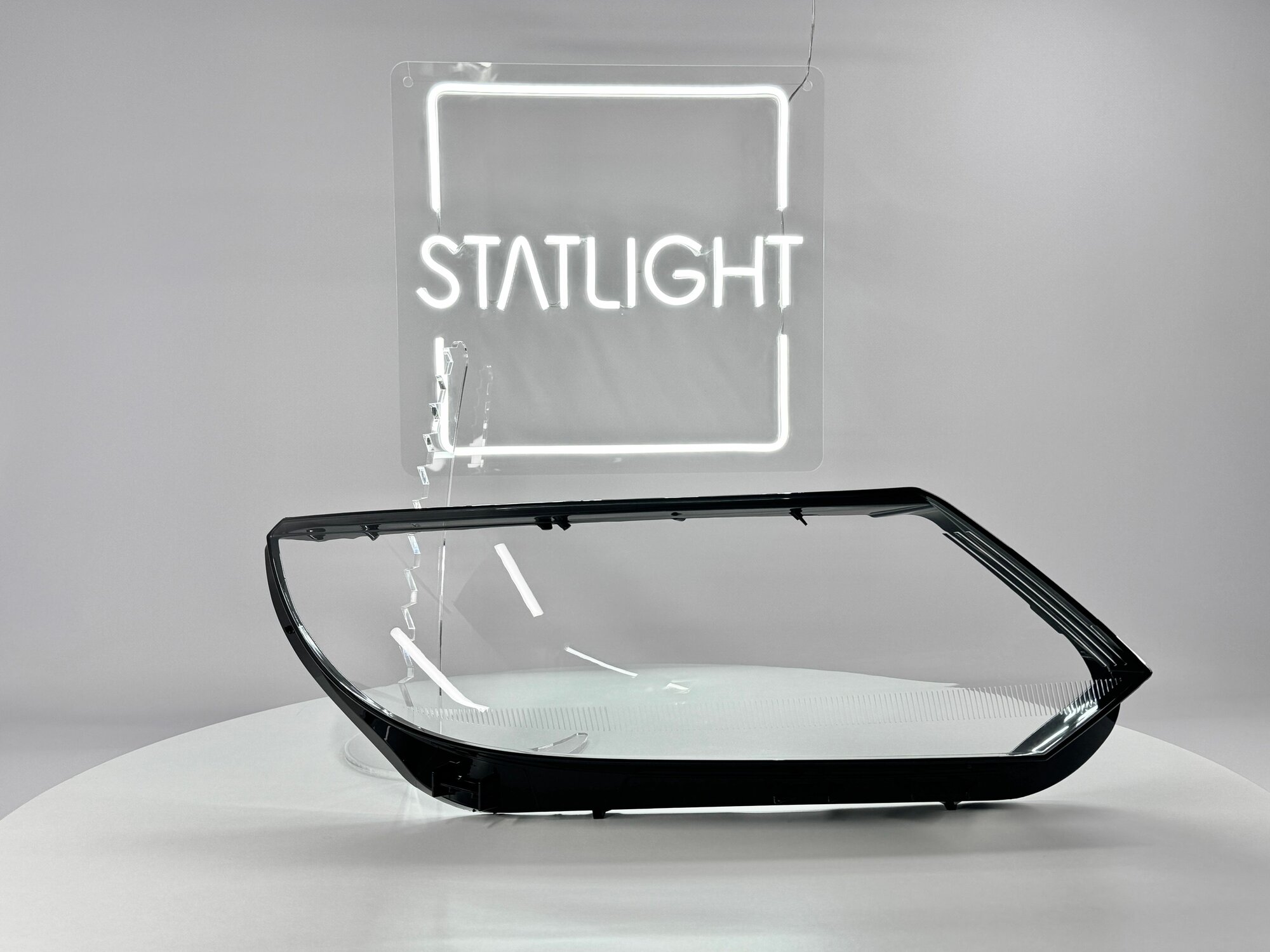 Правое стекло Volkswagen Tiguan I Рестайлинг 2011-2018