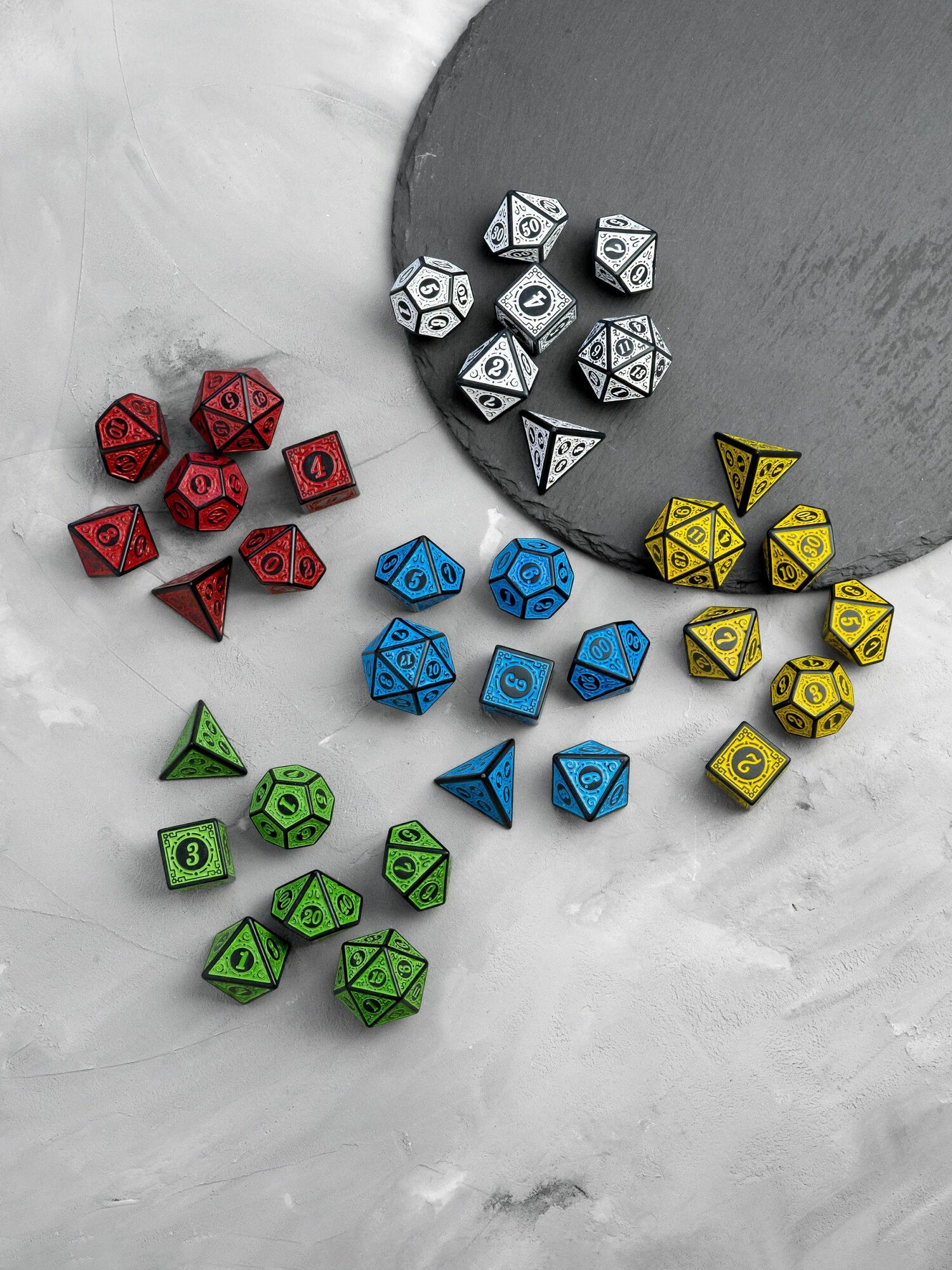 Кости игральные, дайсы, кубики для DnD (ДнД) Набор из 5 цветов