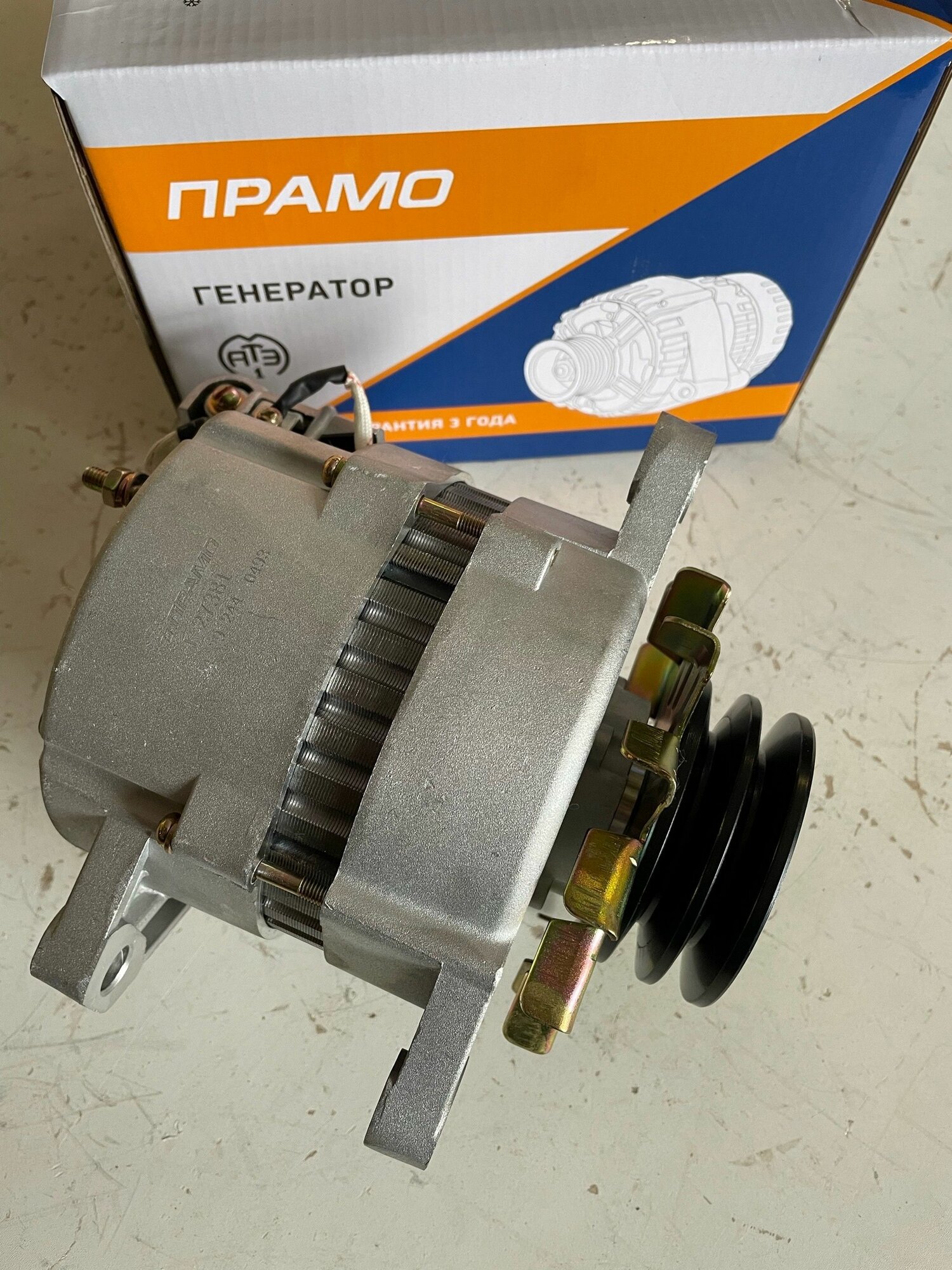 Генератор 28В/50А КАМАЗ, МАЗ, КрАЗ, УрАЛ, марз дв. ЯМЗ 236, 238, 7601, КАМАЗ 740 Г273В1 прамо Г1000Б.21