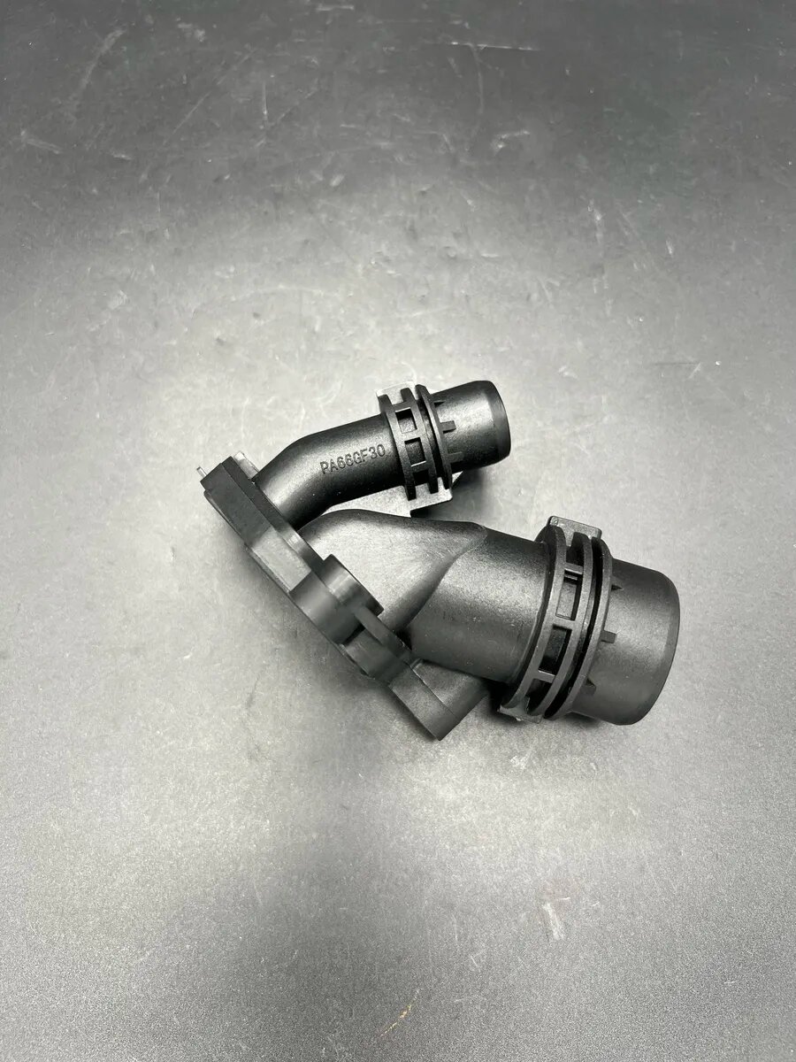 Фланец системы охлаждения Новое