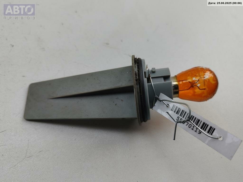 Патрон лампы указателя поворота Audi A6 C5 (1997-2005)