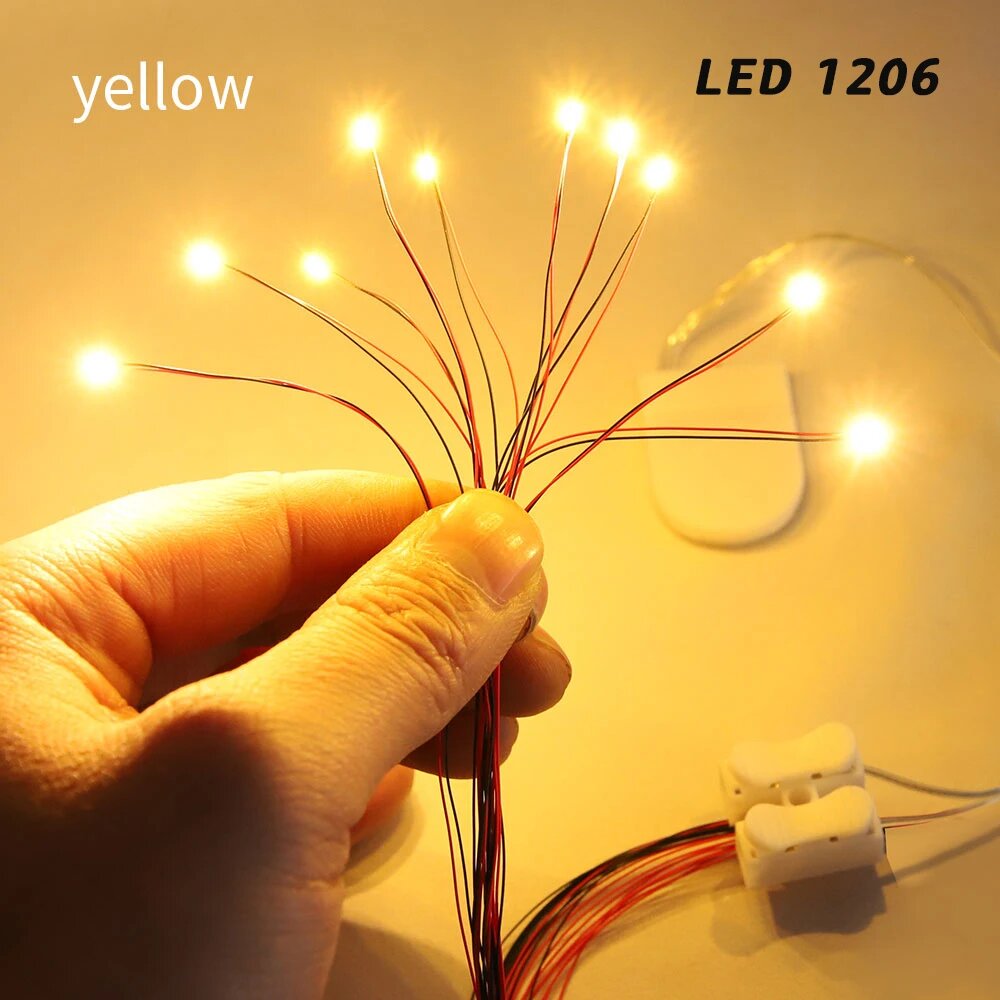 Светодиоды 1206 Yellow, светло-желтые, 3В, с батарейной коробкой