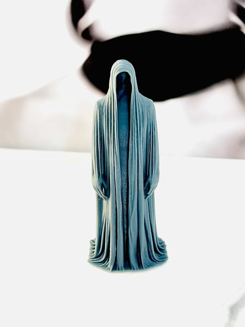 Миниатюра "Тварь в балахоне" Death Stranding 80 мм