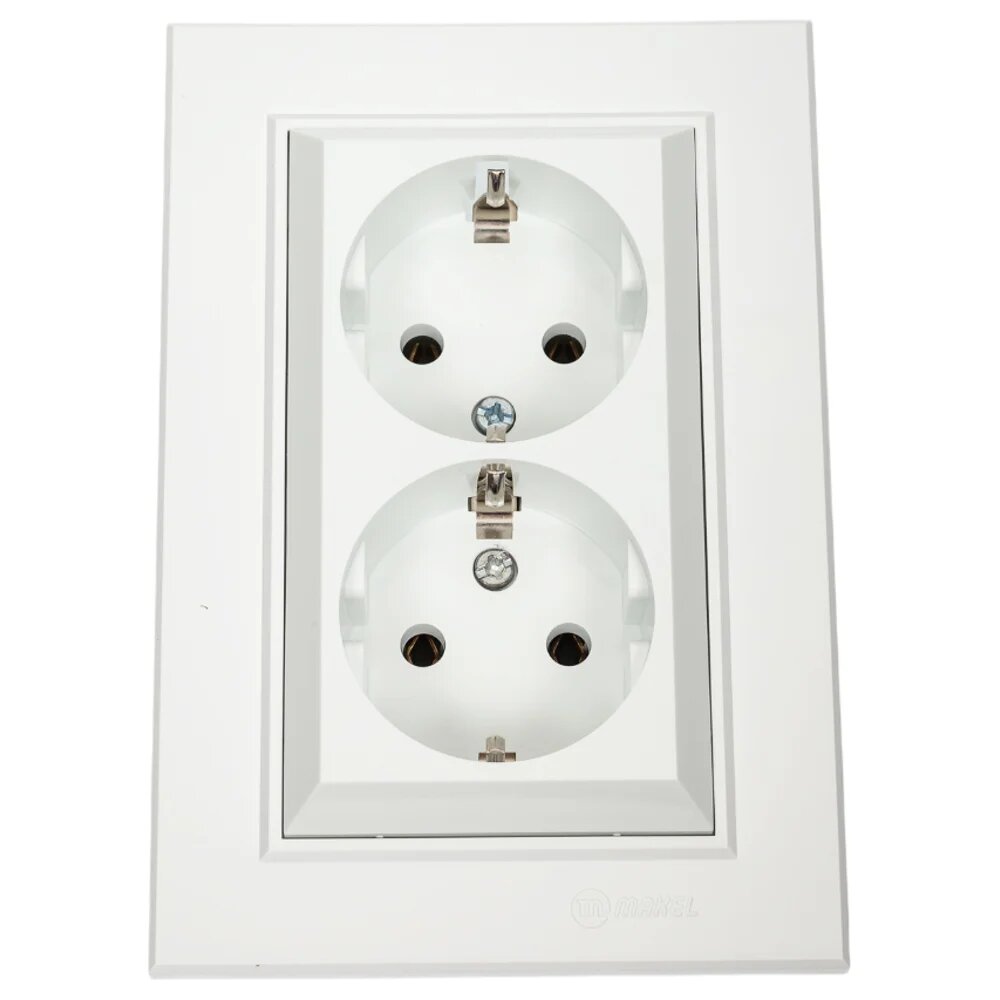 Розетка 2-я MAKEL с/з СП Karea 16А IP20 белый 56001082