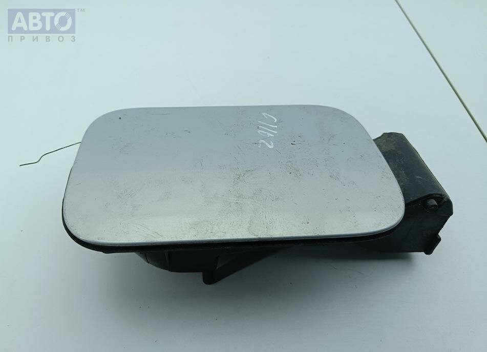 Лючок бака Renault Scenic 2 (2003-2009)