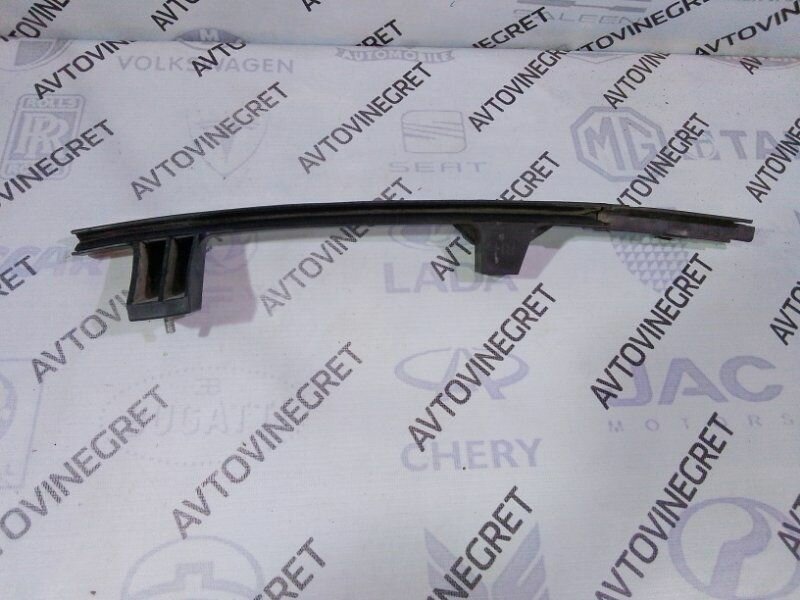 Направляющая стекла двери Hyundai I40 Б/У с пробегом