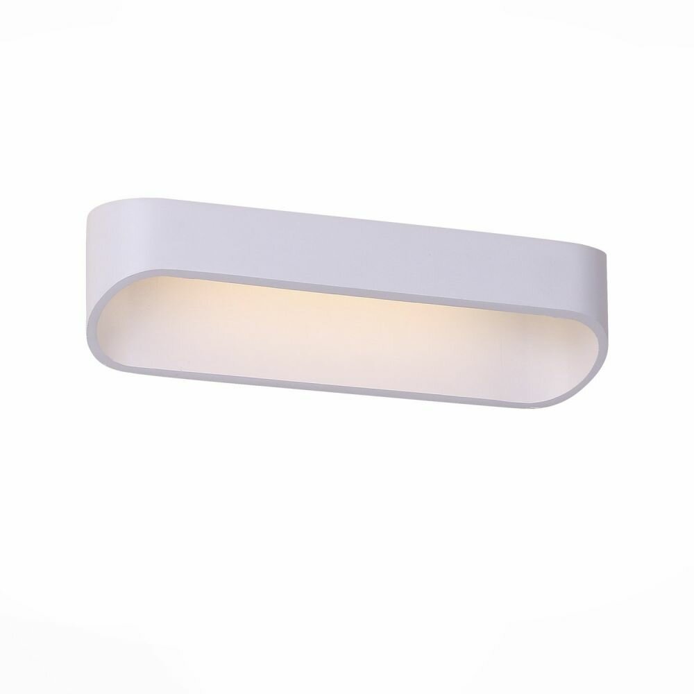 SL582.011.01 Светильник настенный ST-Luce Белый/Белый LED 1*6W 4000K.