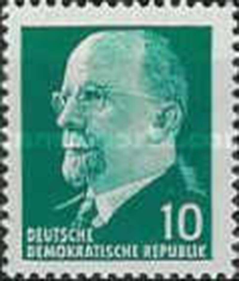 (1961-040) Марка Германия (ГДР) "Вальтер Ульбрихт" зеленая Председатель Гос. совета III O