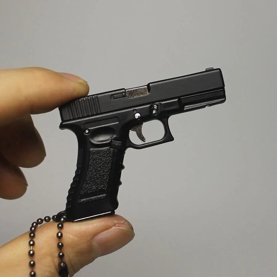 Миниатюрный металлический брелок-пистолет G17 1:3 Черный, BLACK