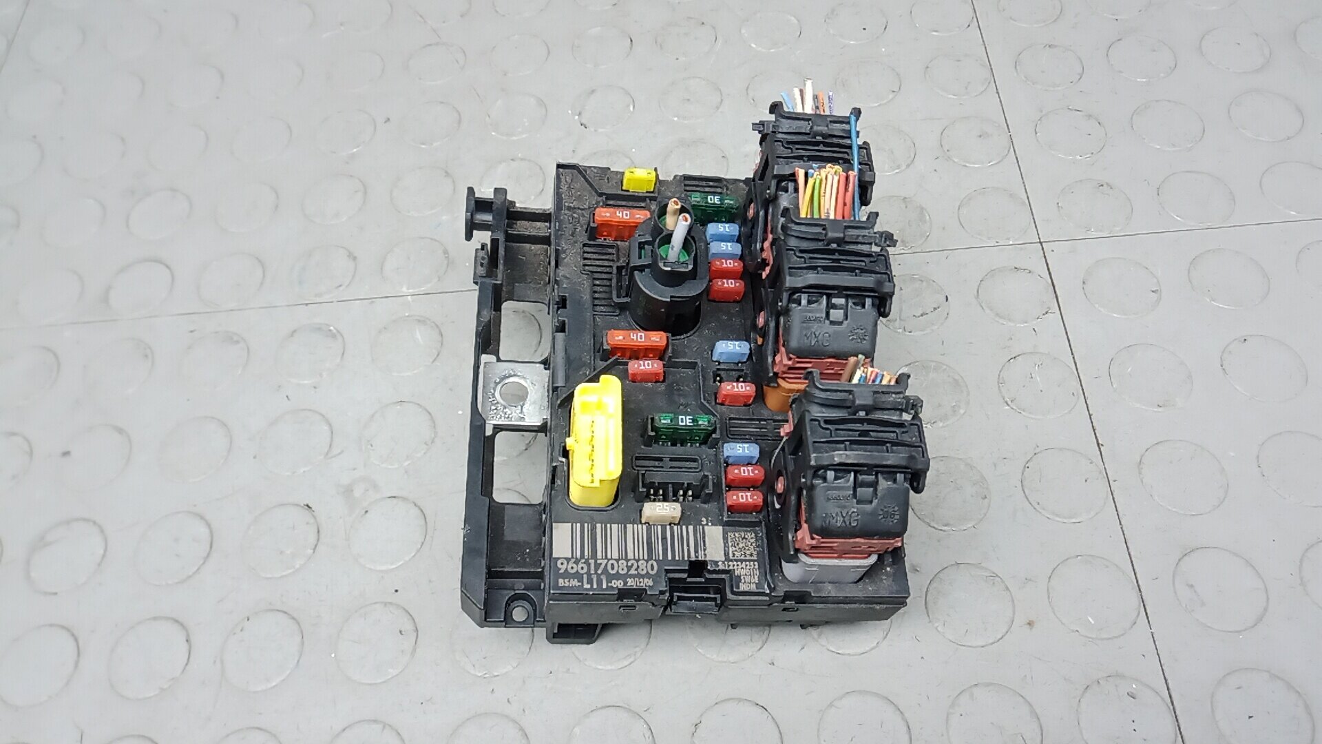 Блок предохранителей PEUGEOT 307, Номер 9661708280