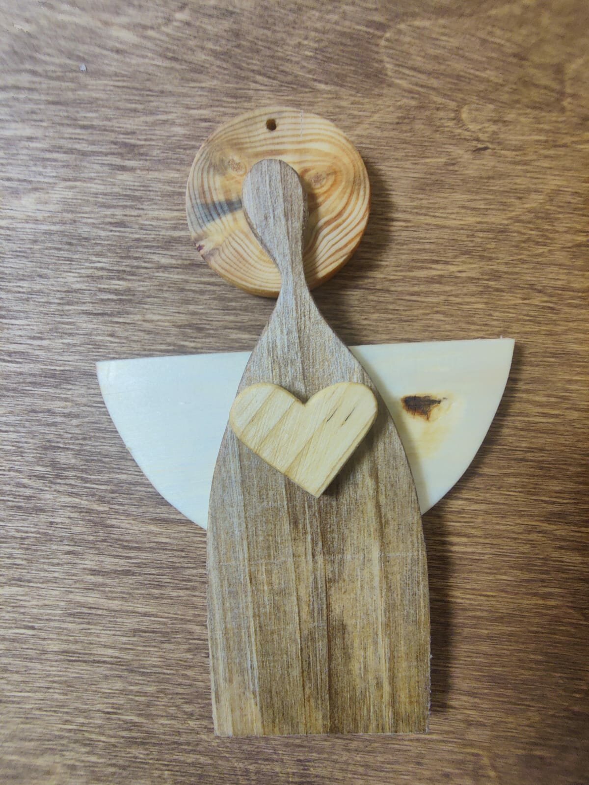 Ангел фигурка деревянная