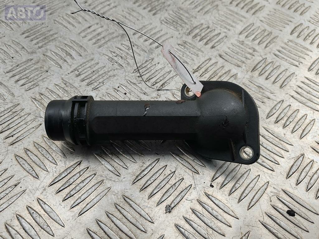 Корпус термостата Volkswagen Passat B5