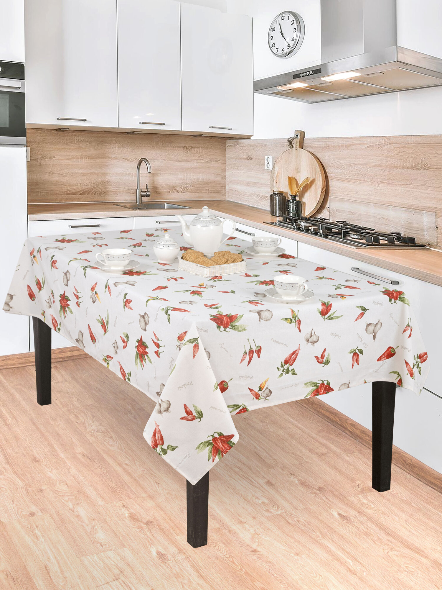 Итальянская скатерть на стол 140х240 см, Vingi Ricami, 100% хлопок