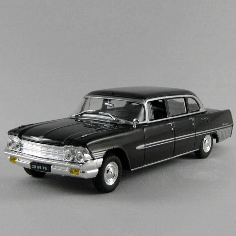 Модель автомобиля DuBeeBee ZIL 111G 1:43