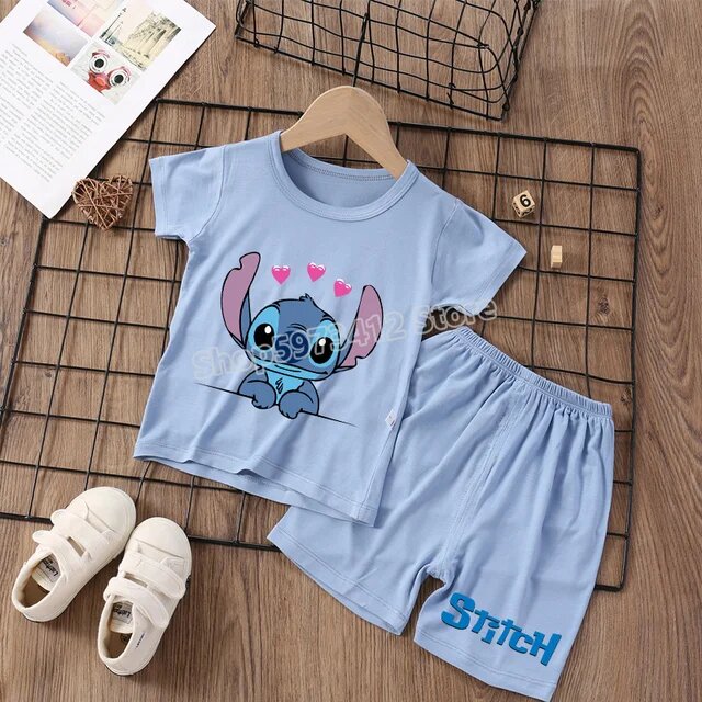 Шелковая пижама Disney Stitch, одежда для сна для детей, мягкая пижамная рубашка с рисунком из мультфильмов, кавайная ночная рубашка для девочек и мальчиков, подарки на день рождения, Размер: Размер 130 см