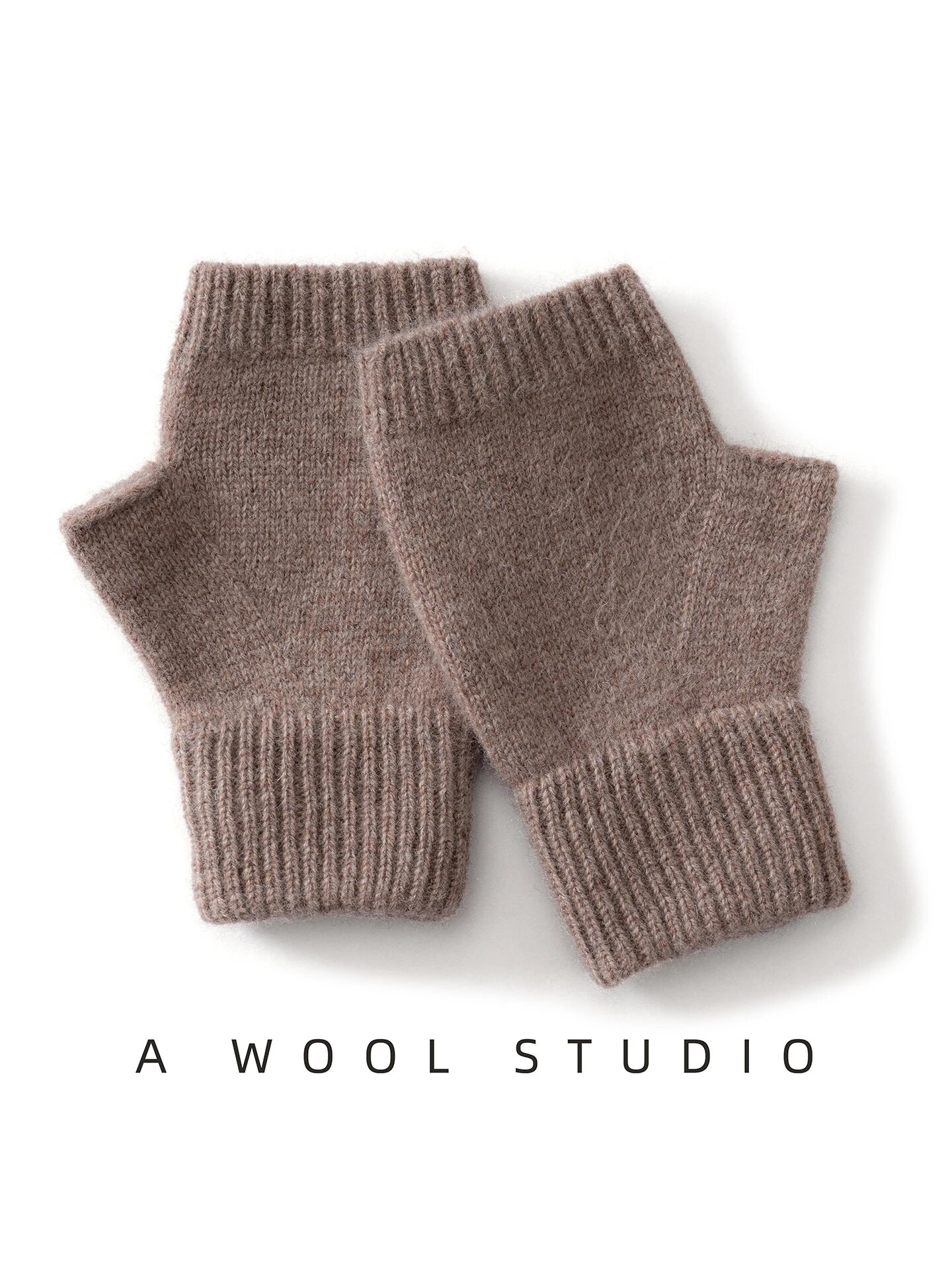 Перчатки для женщин