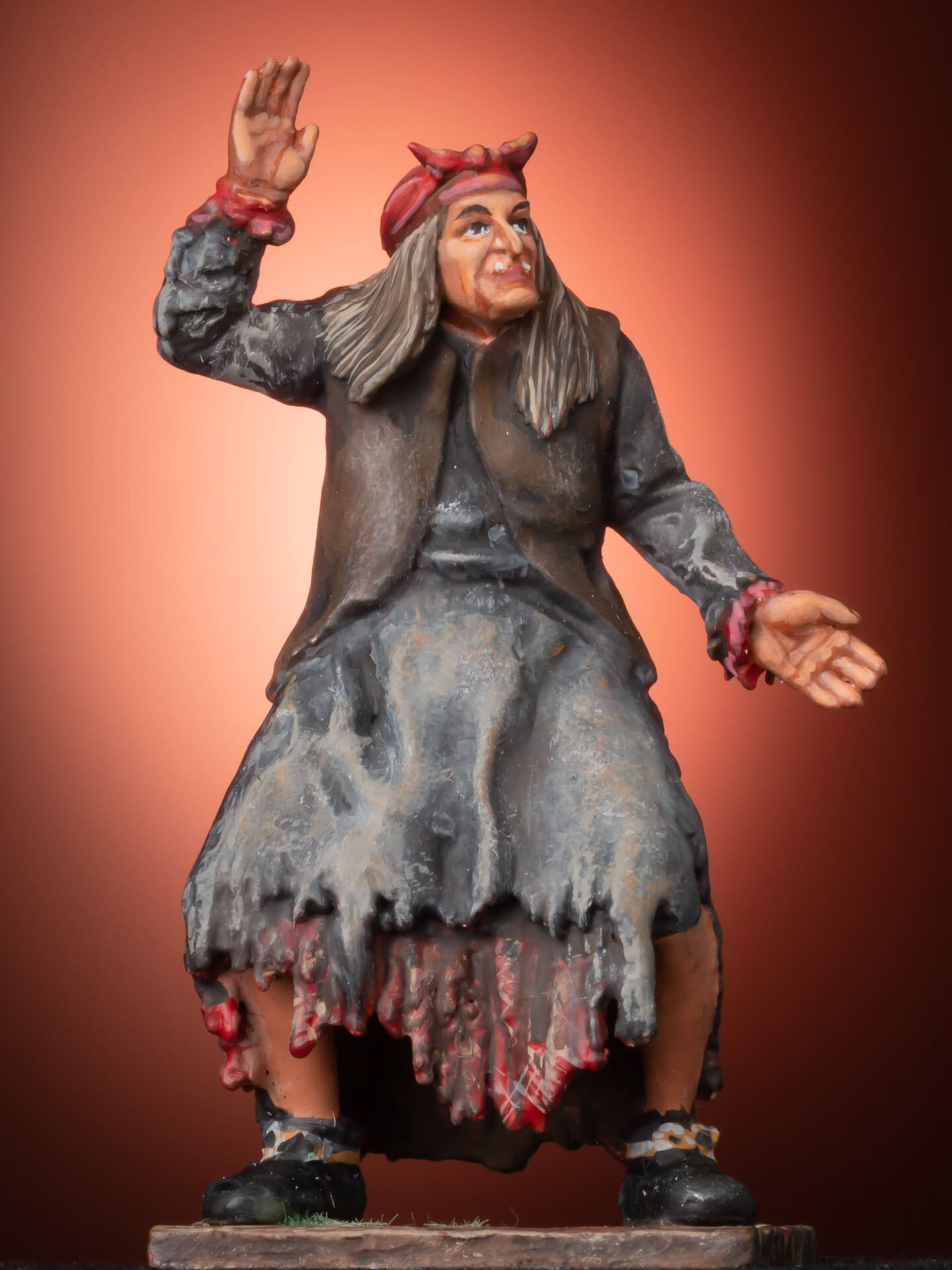 Оловянная миниатюра Баба-Яга 54 мм (РС-54-3-06)