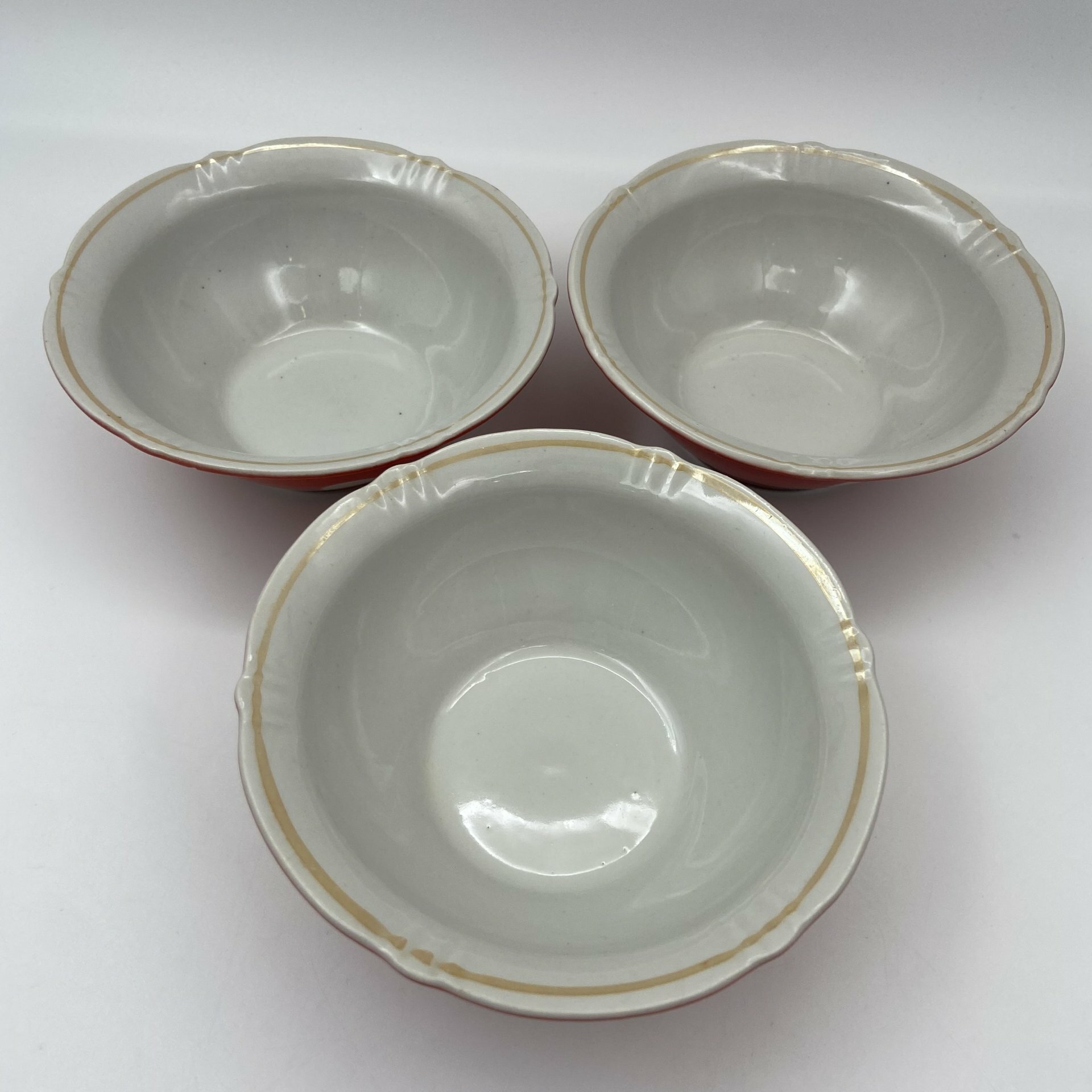 Набор пиал на 3 персоны с декором "белый горошек", фарфор, крытье