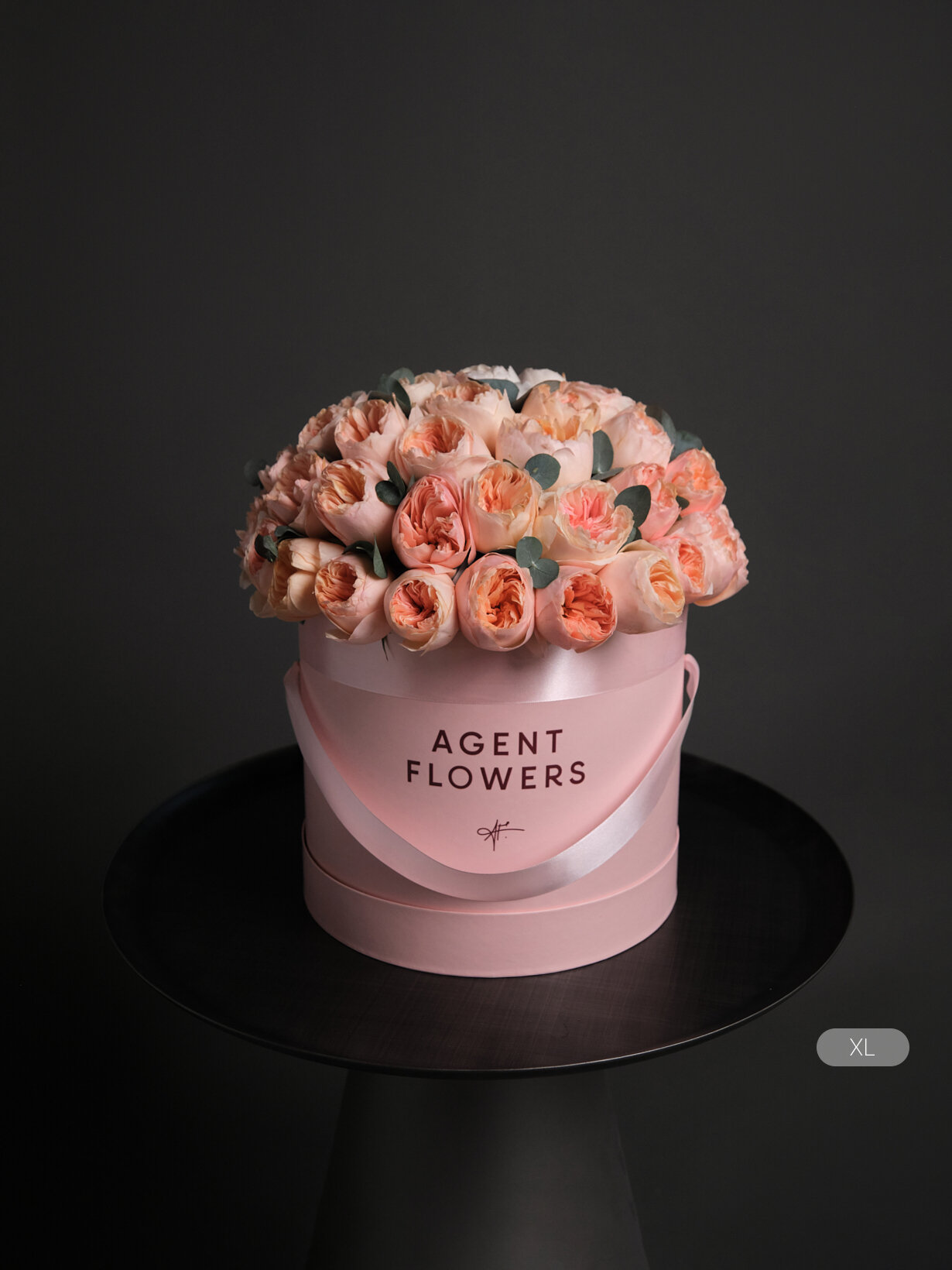 Монобукет AGENT FLOWERS "Juliet", розы, эвкалипт, 61 цветок, высота 50 см